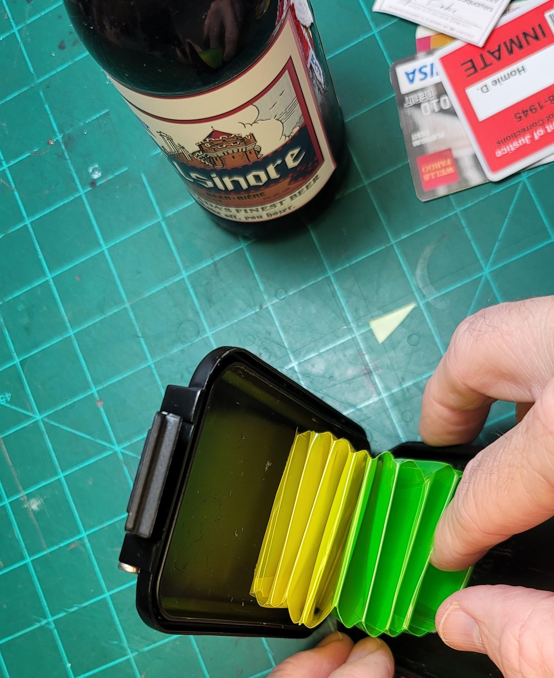 Improved Pelican G5 Wallet Card Index Mod : 4 Steps - Instructables