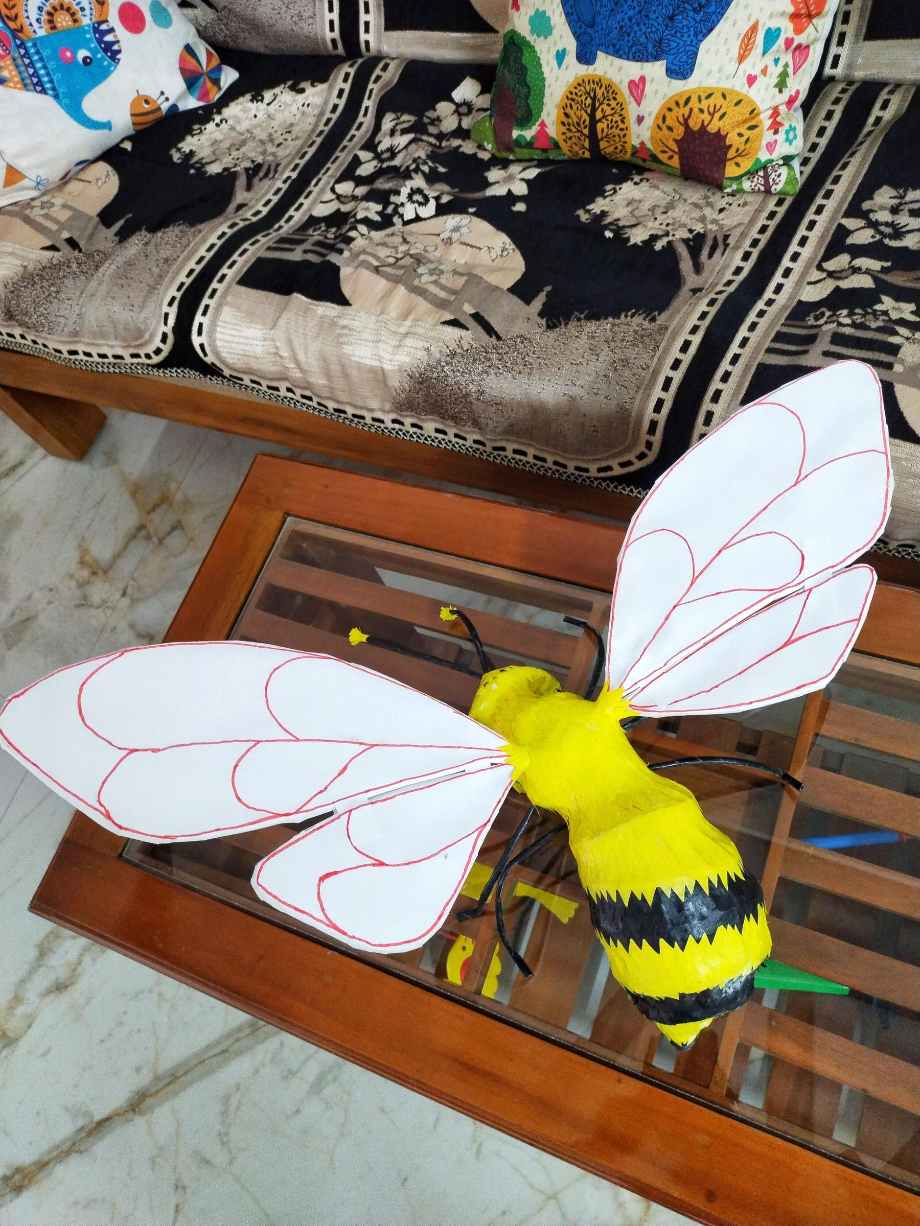 A PORTABLE HONEY BEE : 20 Steps (with Pictures) - Instructables