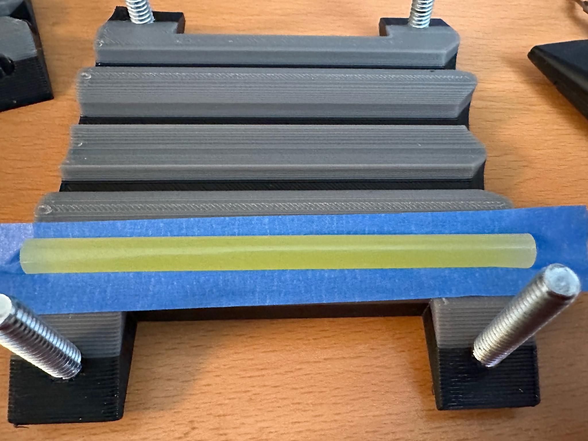A Simple Way to Mold a Fluorescent Glue Sticks or Crayon Using Fusion ...