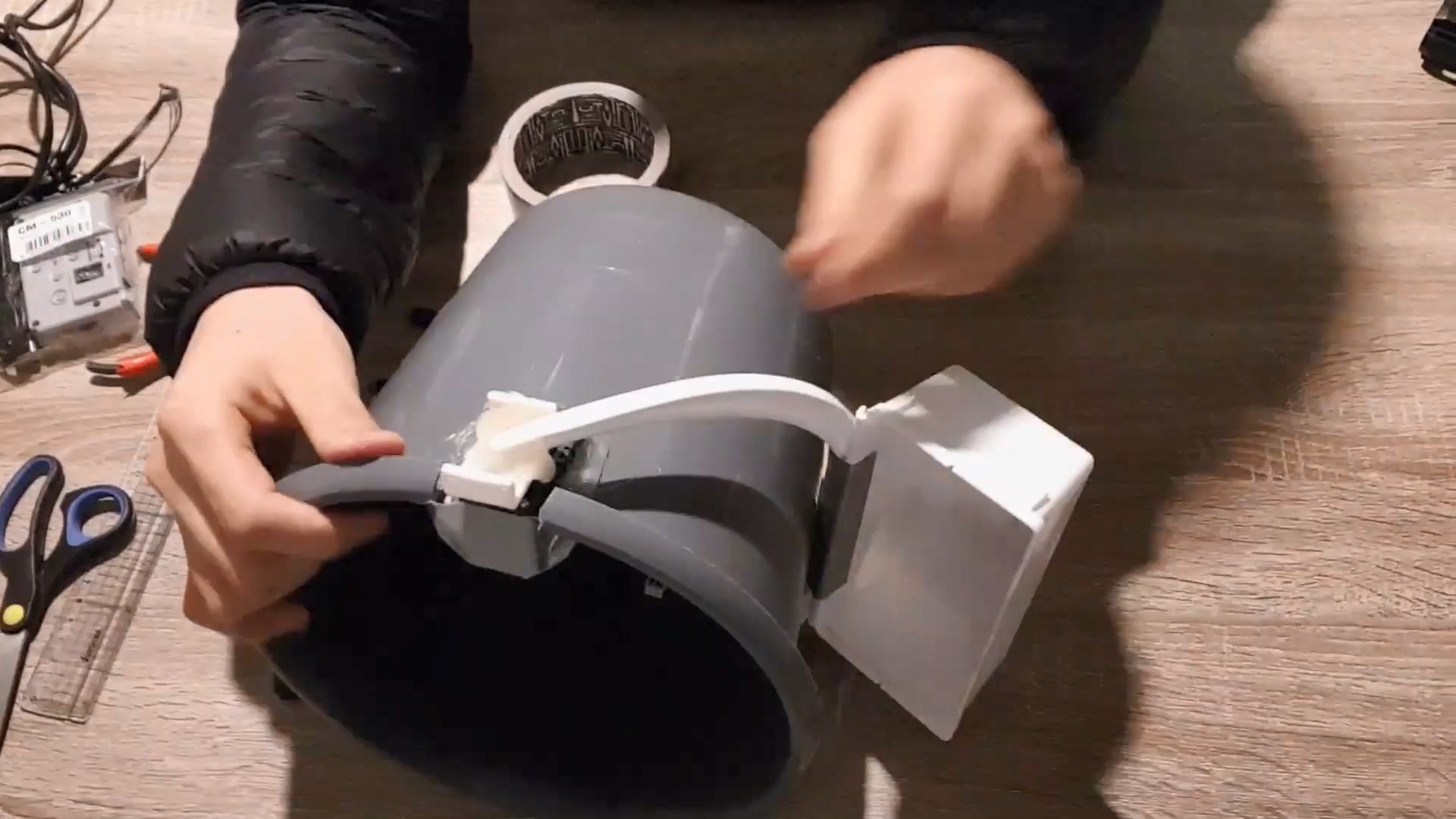 Trash Bin Robot - Giant Hungry Robot : 11 Steps (with Pictures ...
