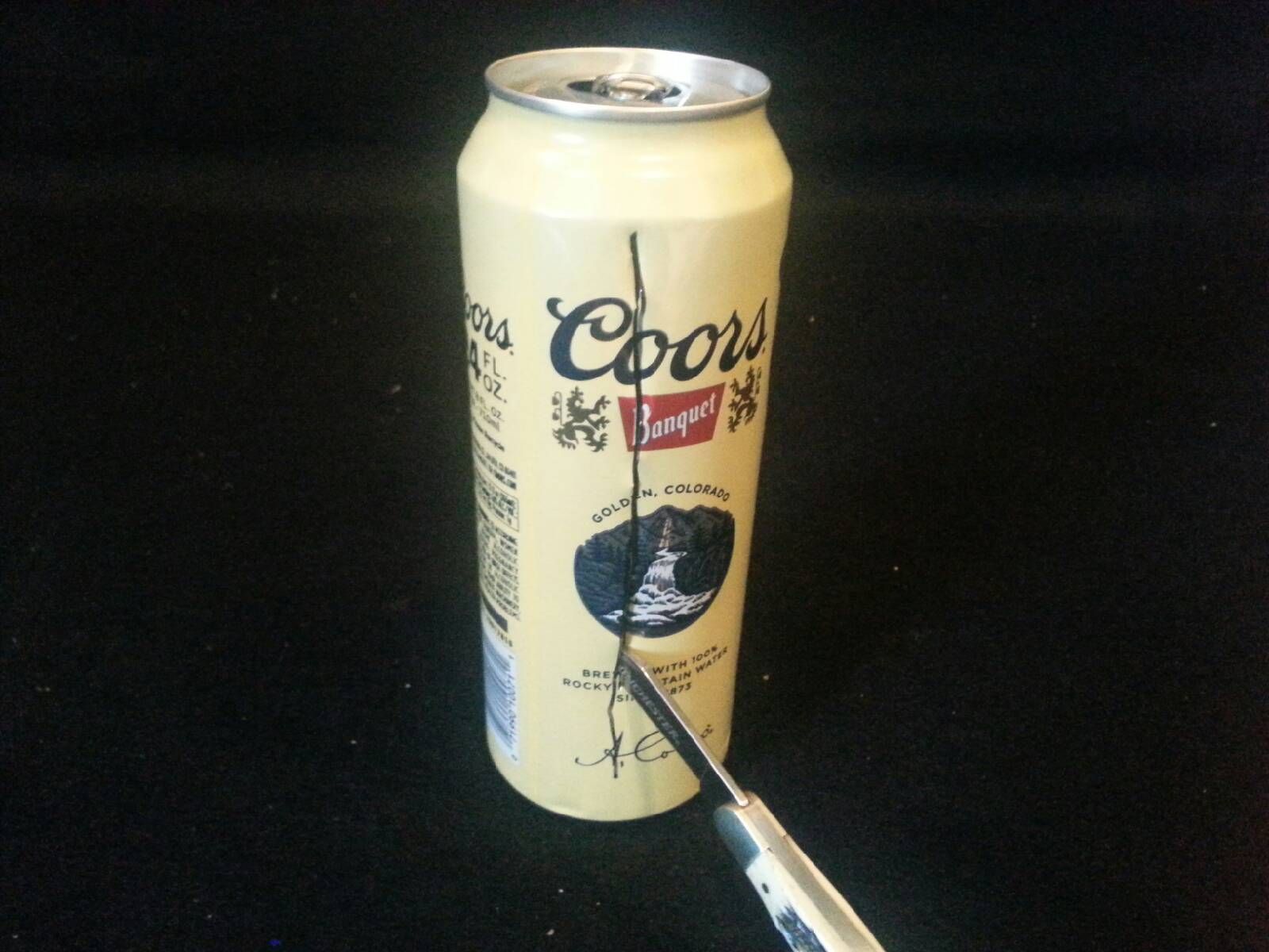 Soda/Beer Can Glow Stick Lantern : 6 Steps (with Pictures) - Instructables