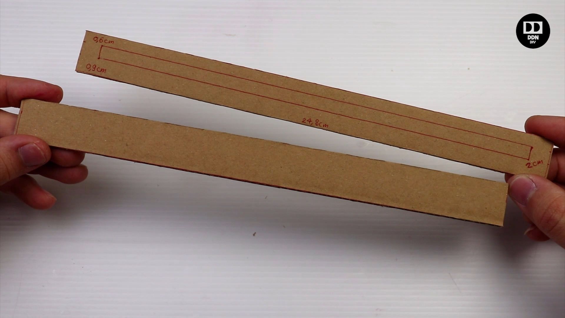 Magic to Transform a Girl With a Cardboard : 15 Steps (with Pictures ...