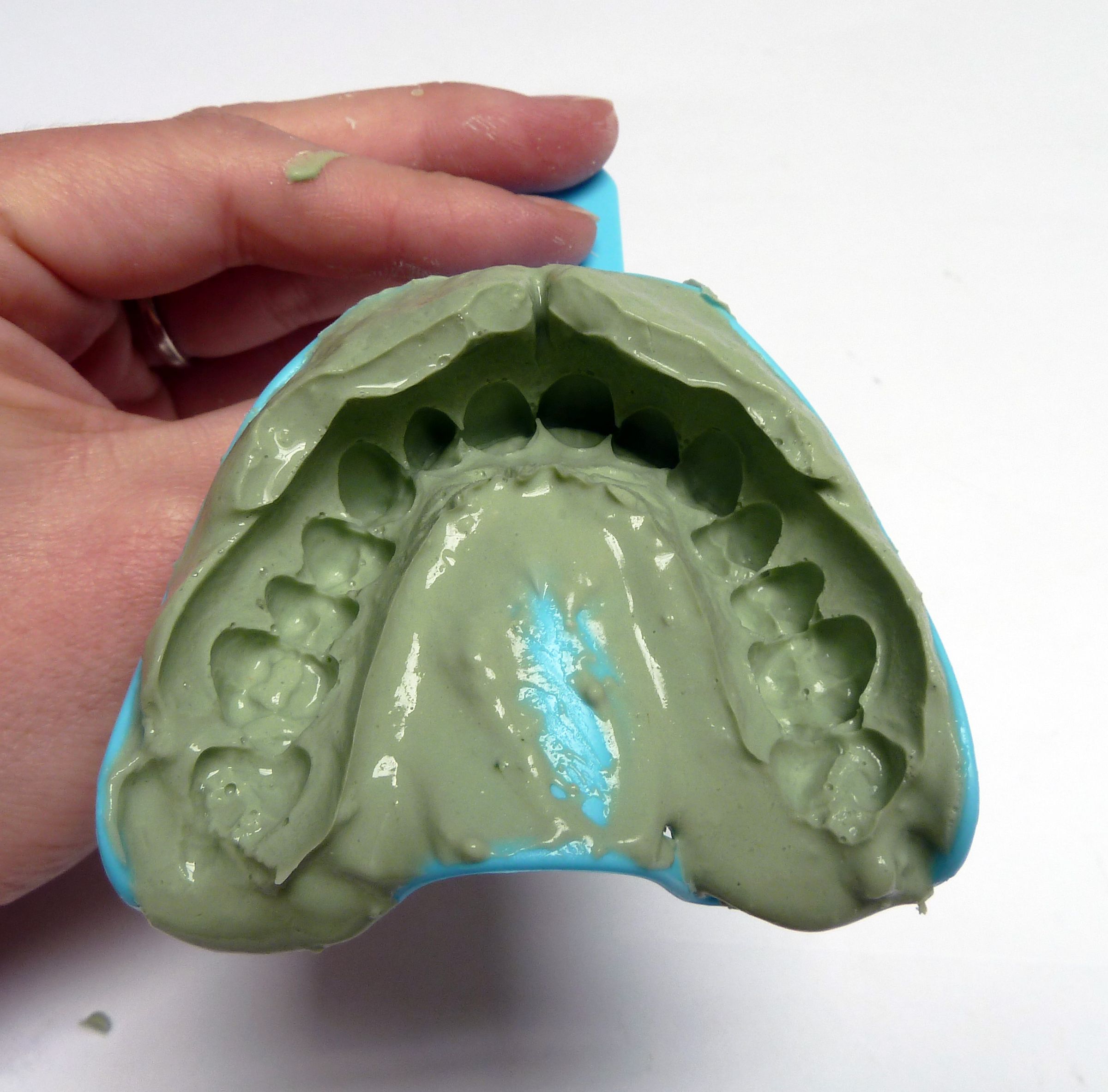 Cast Your Teeth for Halloween : 4 Steps (with Pictures) - Instructables