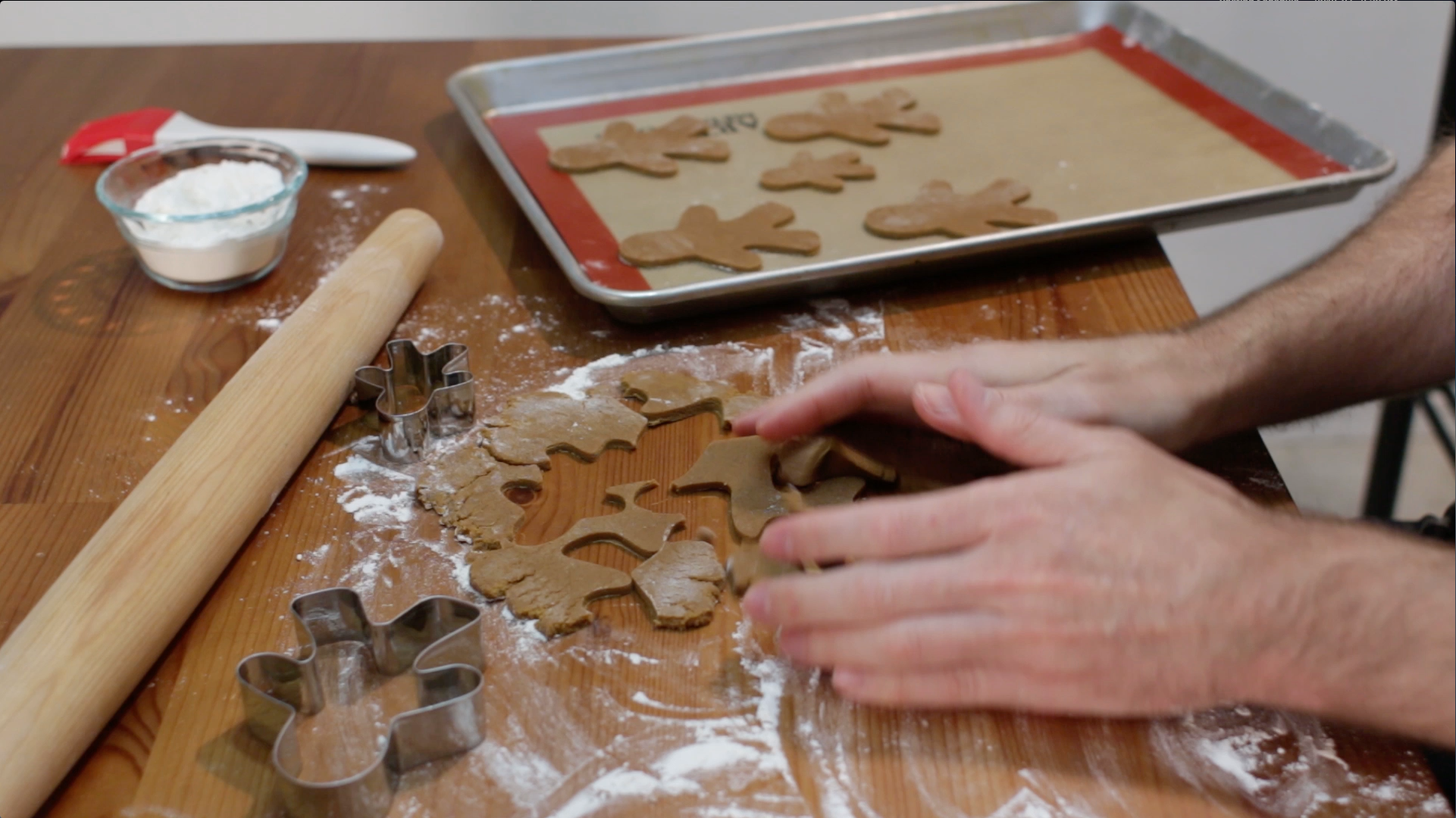 Classic Gingerbread Cookies : 10 Steps (with Pictures) - Instructables