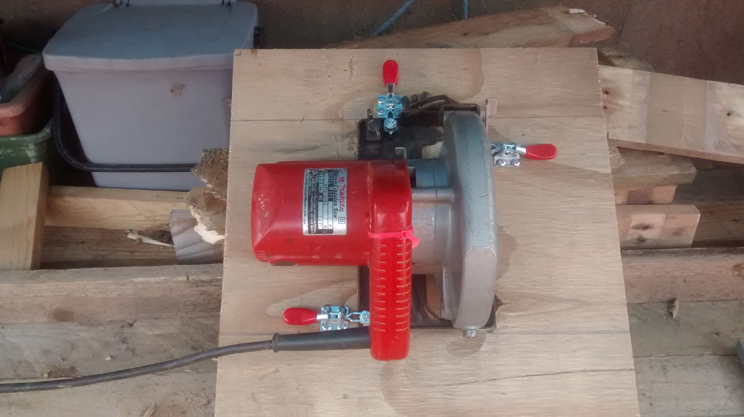 Table Saw (Circular Saw Mount) : 6 Steps (with Pictures) - Instructables