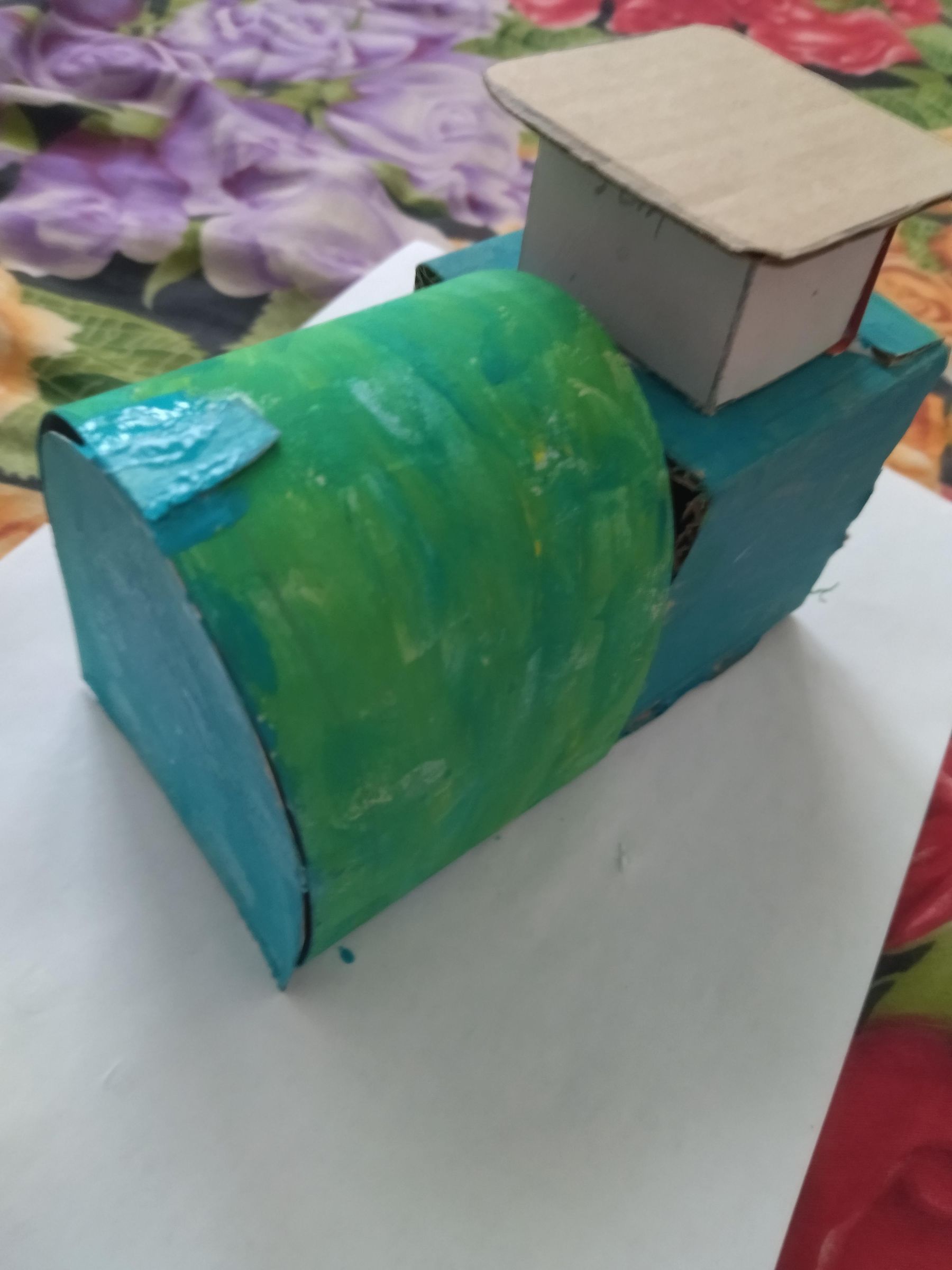 Small Cardboard Train : 12 Steps (with Pictures) - Instructables