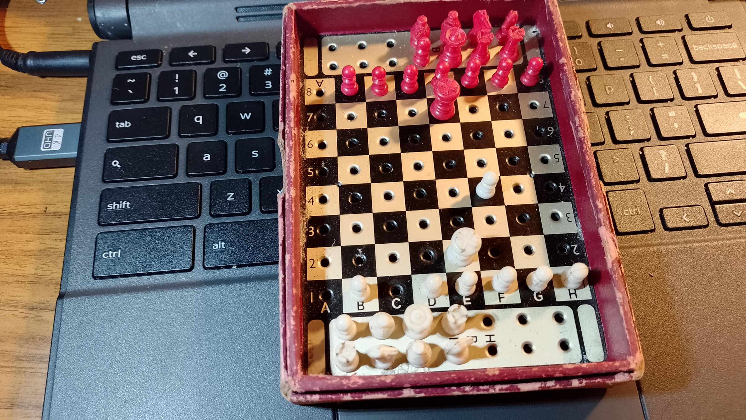 How to Play Ludus Lantruncolorum : 5 Steps - Instructables