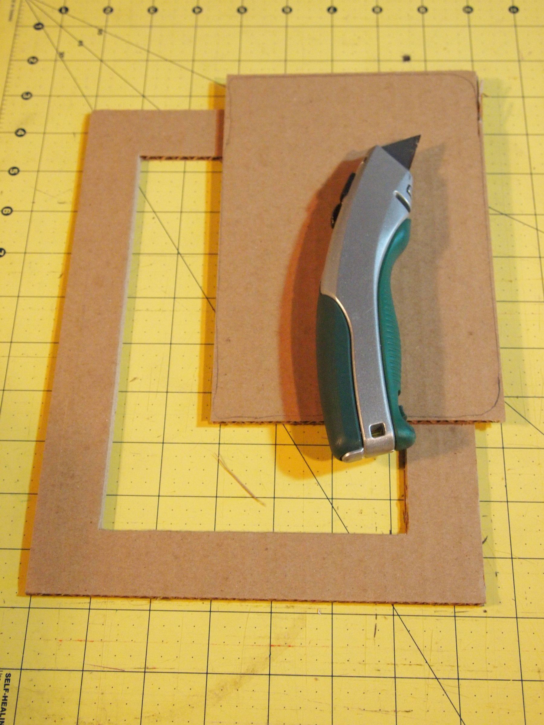 Cardboard Tablet Case With Handle : 5 Steps (with Pictures) - Instructables
