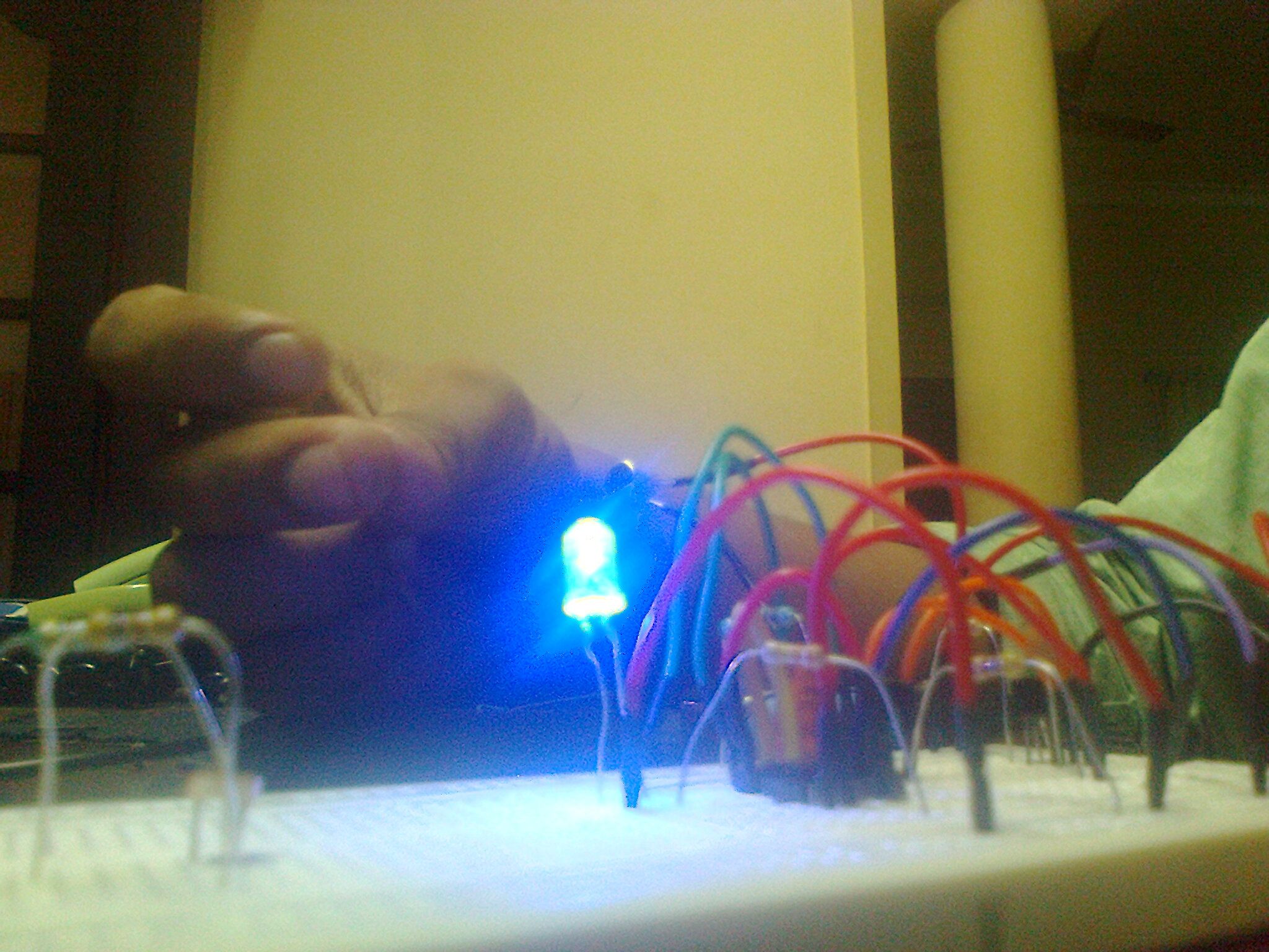 Hand Gesture Controlled Robot With Sound Activated Light System : 8 ...