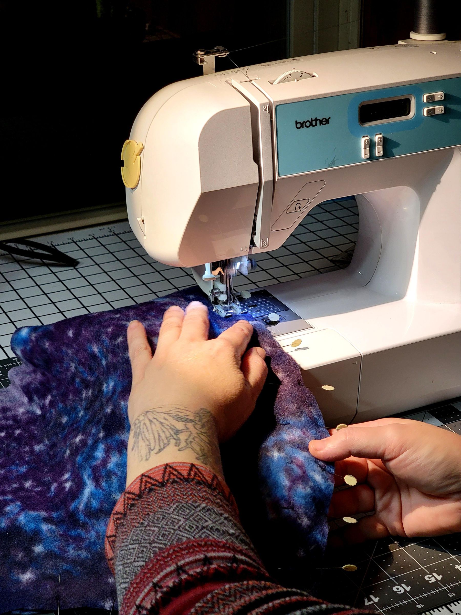 An Easy Costume Cloak : 3 Steps (with Pictures) - Instructables