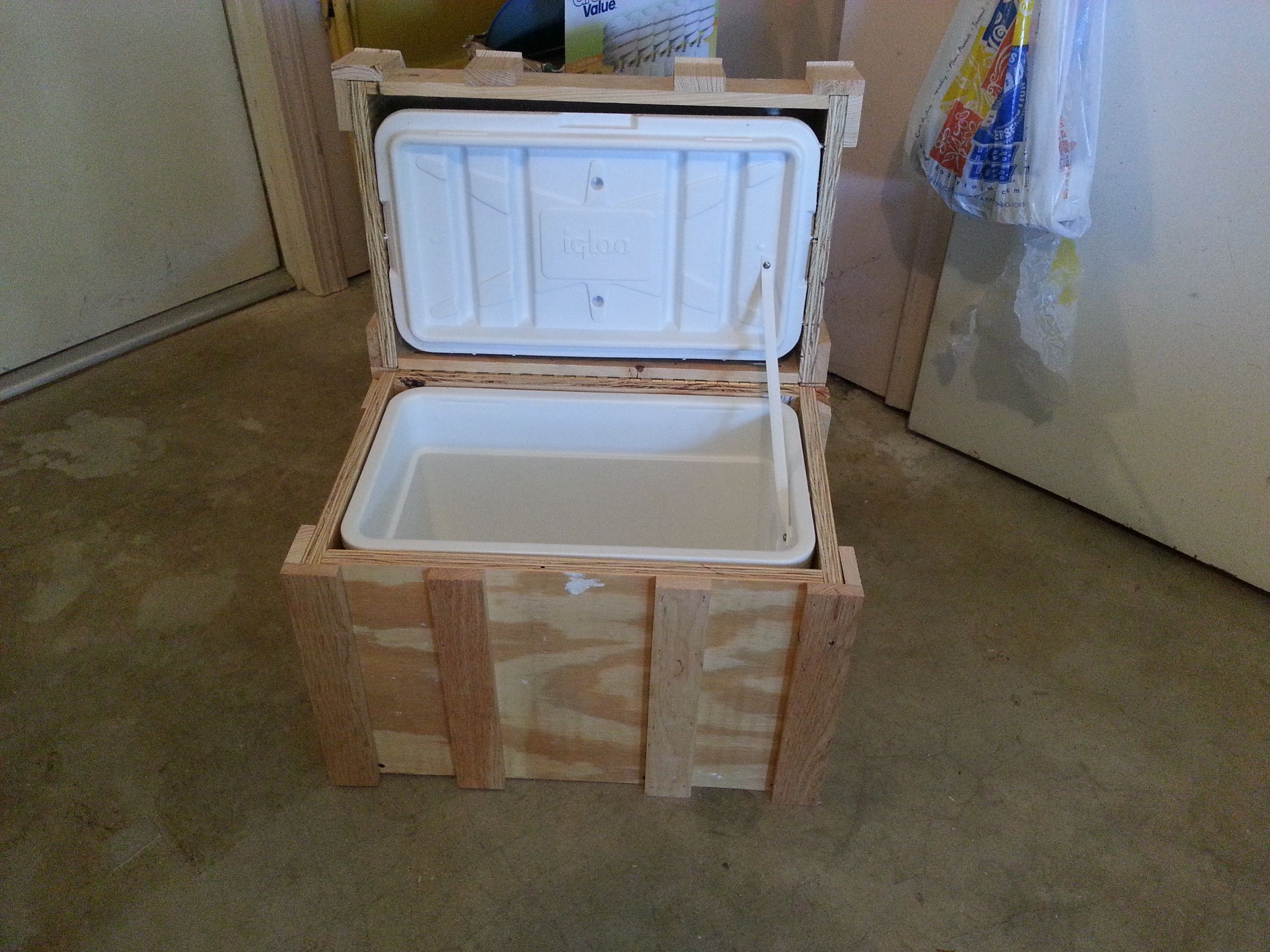 Pirate Chest Cooler Box : 9 Steps (with Pictures) - Instructables