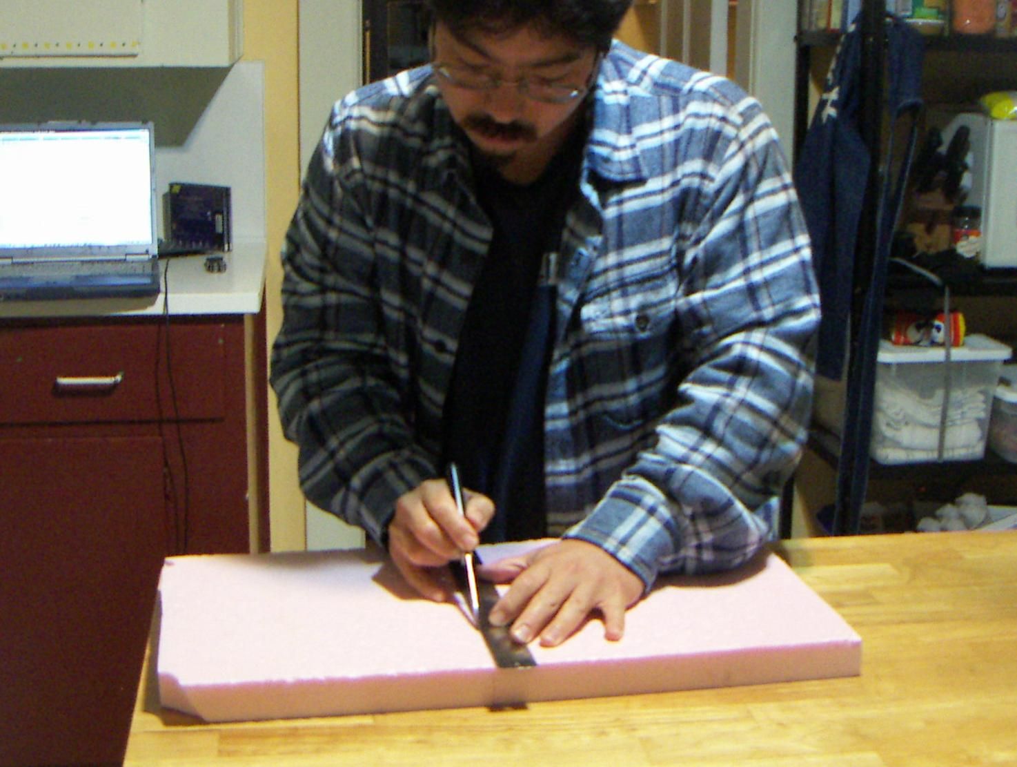 Insulating Laptop Pad : 4 Steps - Instructables