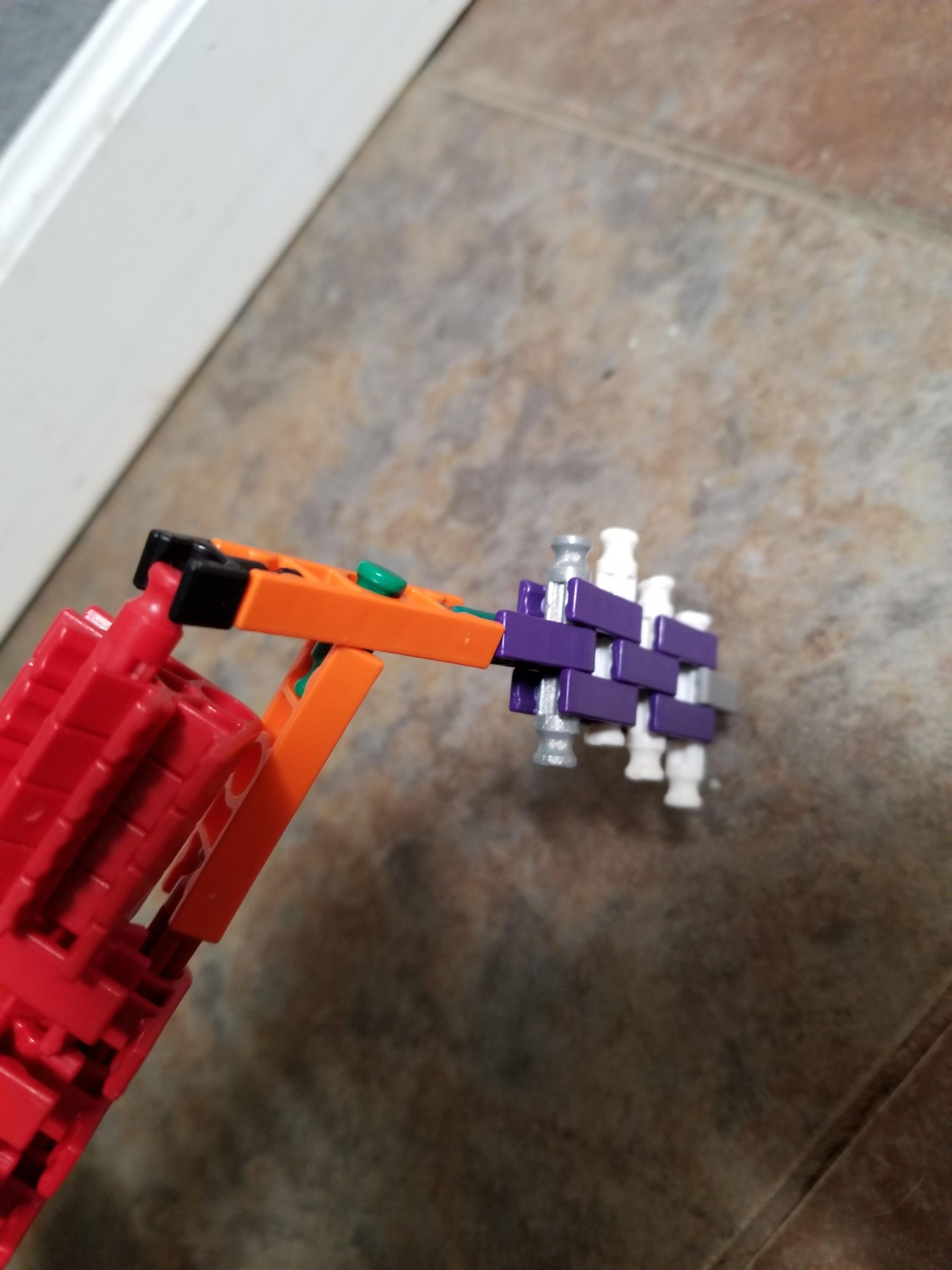 Knex Katana and Stand : 7 Steps - Instructables