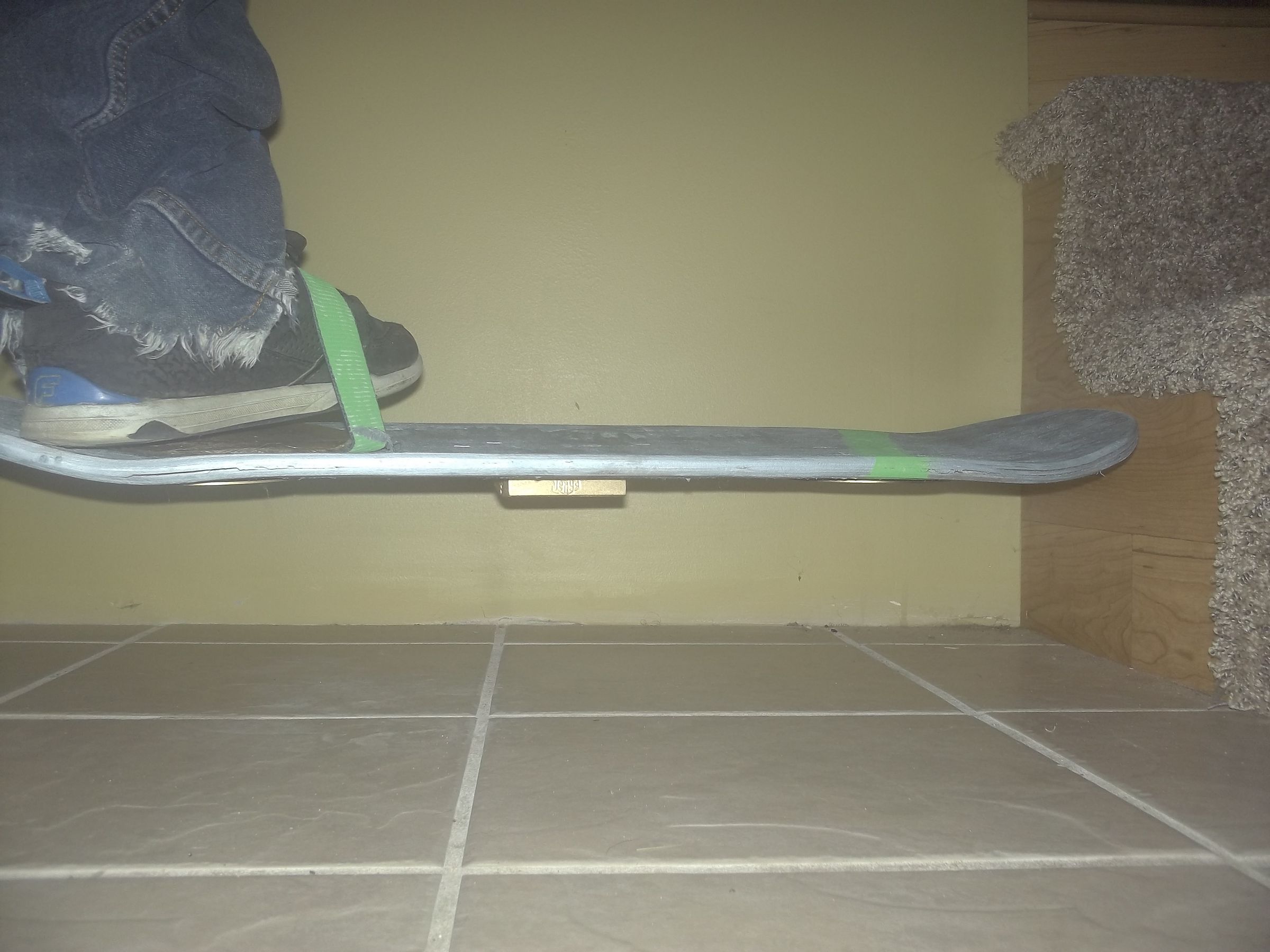 How to Make a Hoverboard Prop : 4 Steps - Instructables