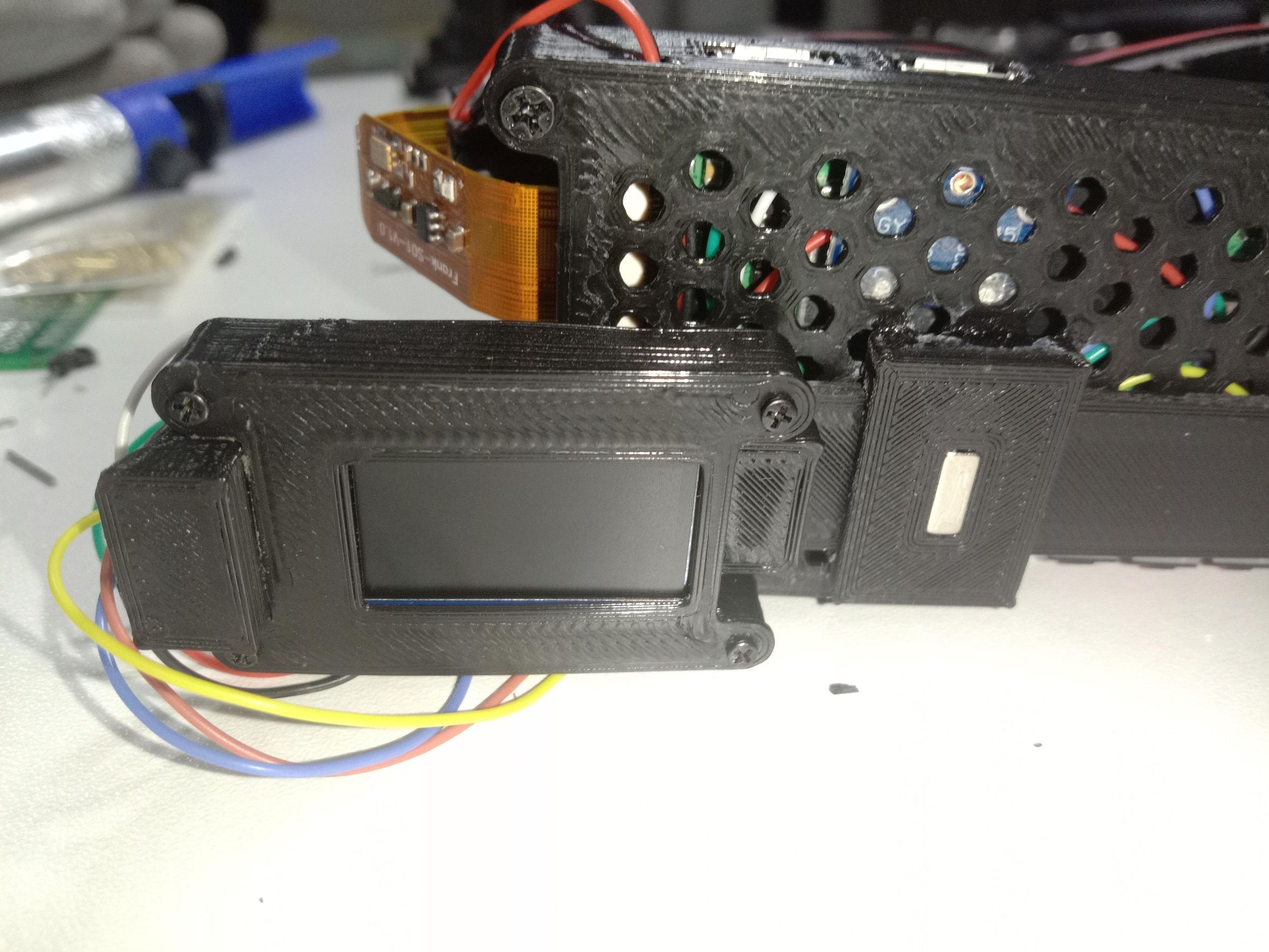 Crypta Glass V2: Raspberry Pi Smart Glasses With Display, Microphone ...