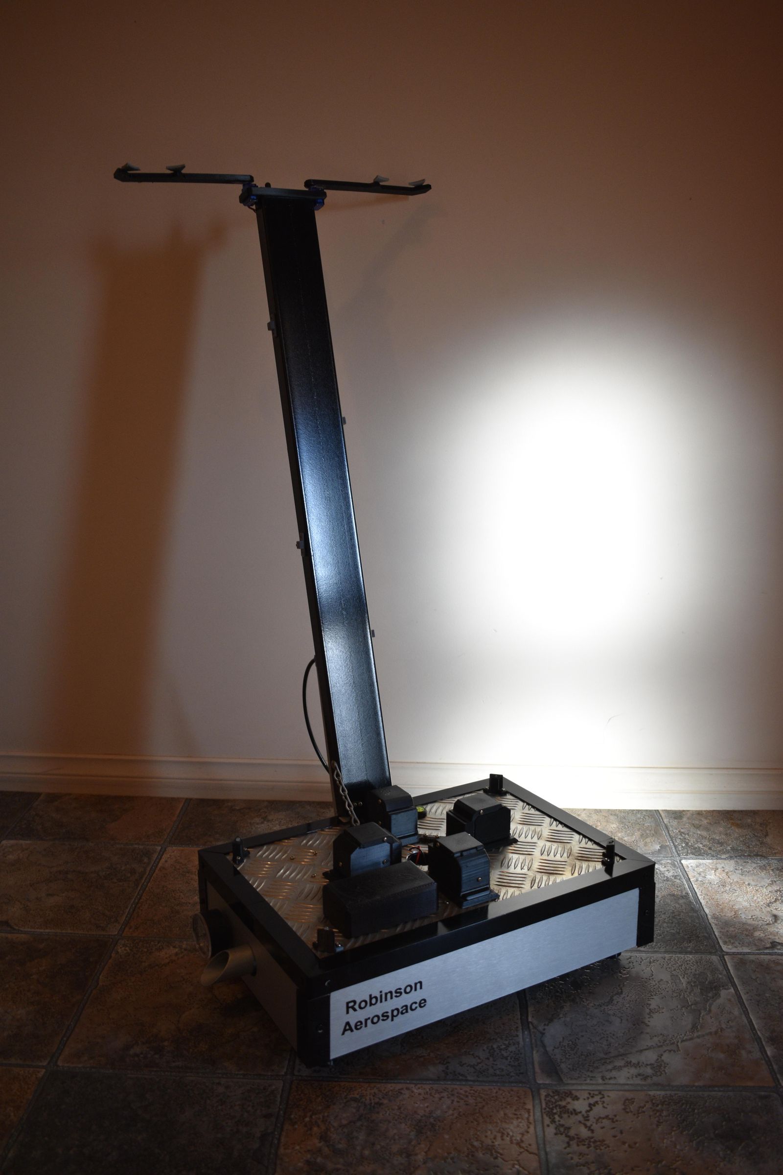 Overkill Model Rocket Launch Pad! : 11 Steps (with Pictures ...