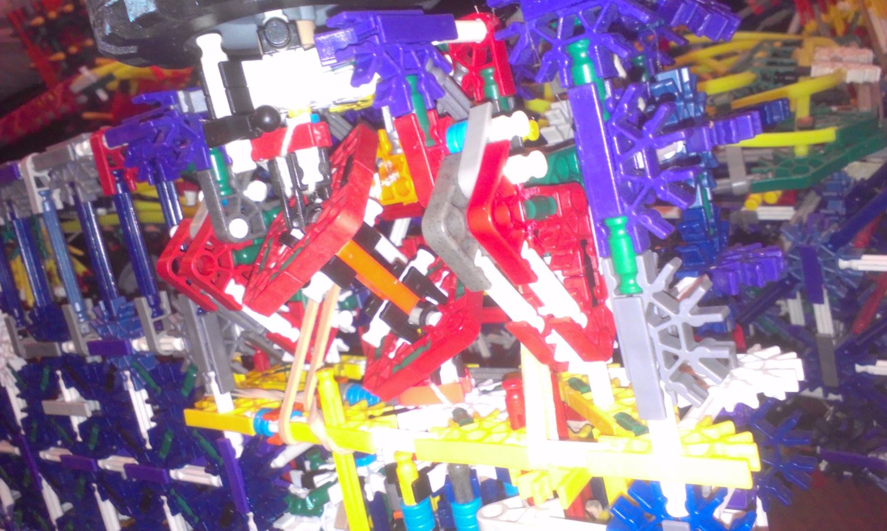 Big Mechanical K'nex Car : 3 Steps (with Pictures) - Instructables