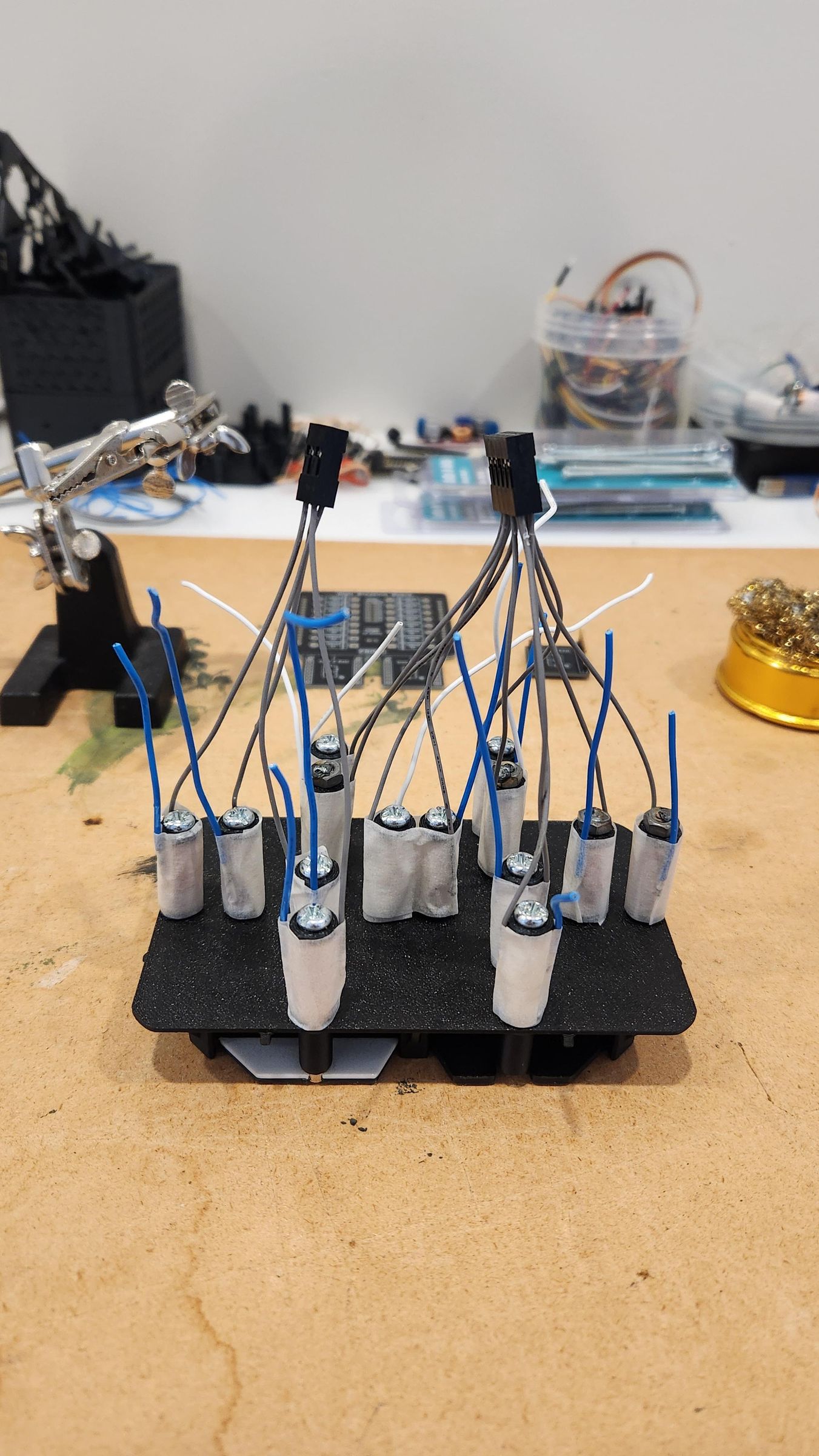 3D Printed Electromechanical 7-Segment Display : 34 Steps (with ...