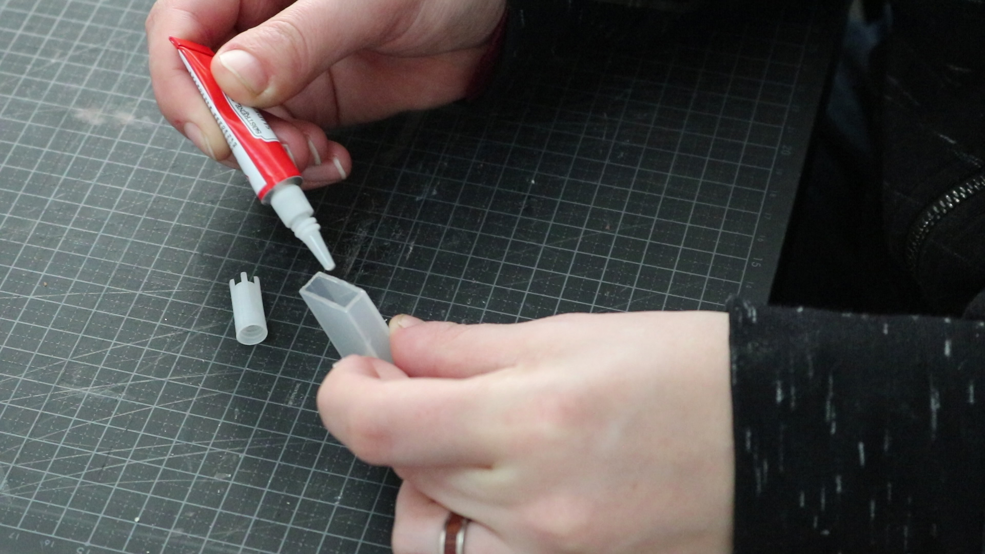 Resin USB Drive : 7 Steps (with Pictures) - Instructables