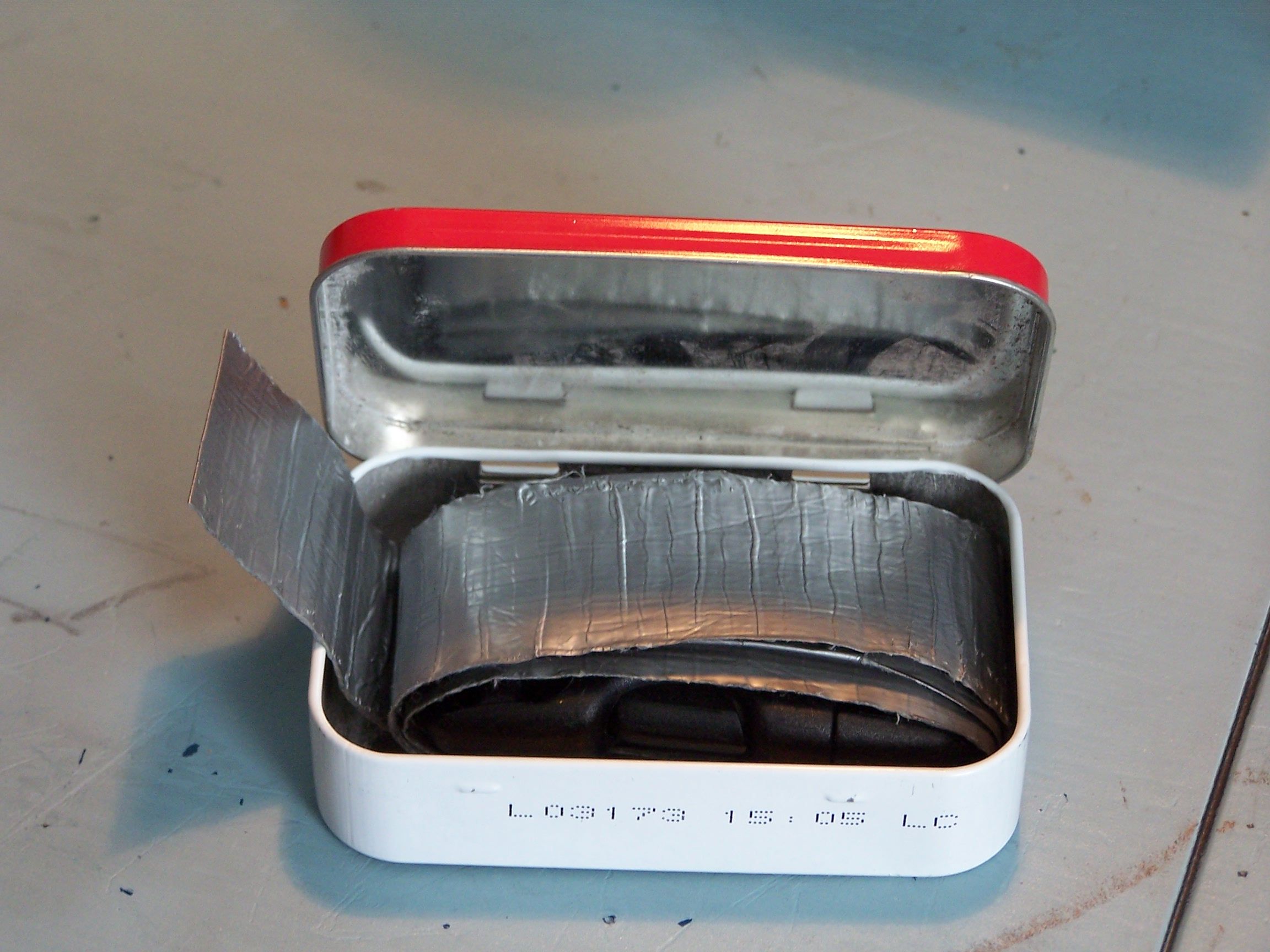 How to Make an Altoid Can Belt Buckle : 3 Steps - Instructables