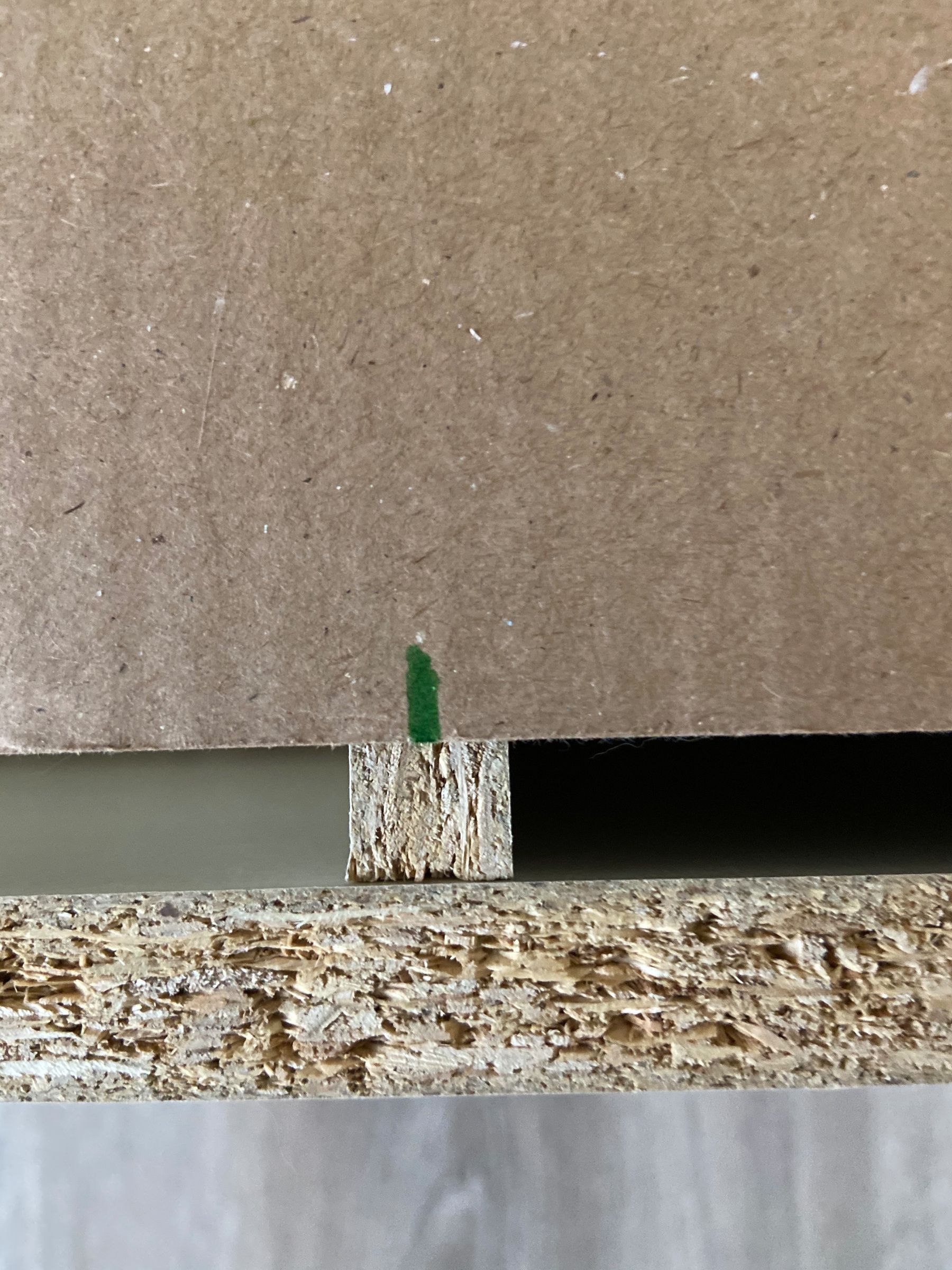 Making Backs for Shelves From Boxes : 5 Steps - Instructables