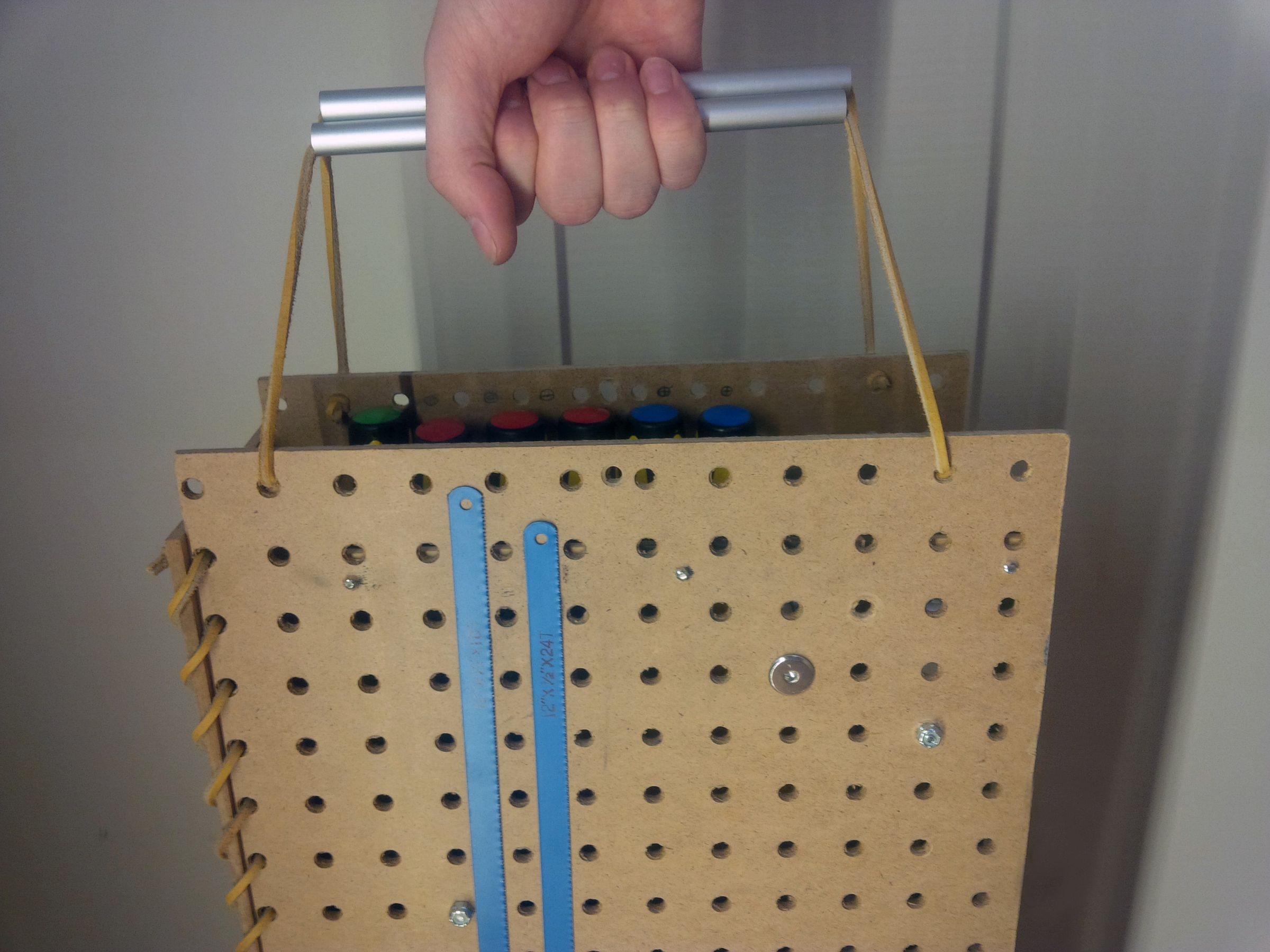 Portable Pegboard Workstation : 10 Steps (with Pictures) - Instructables