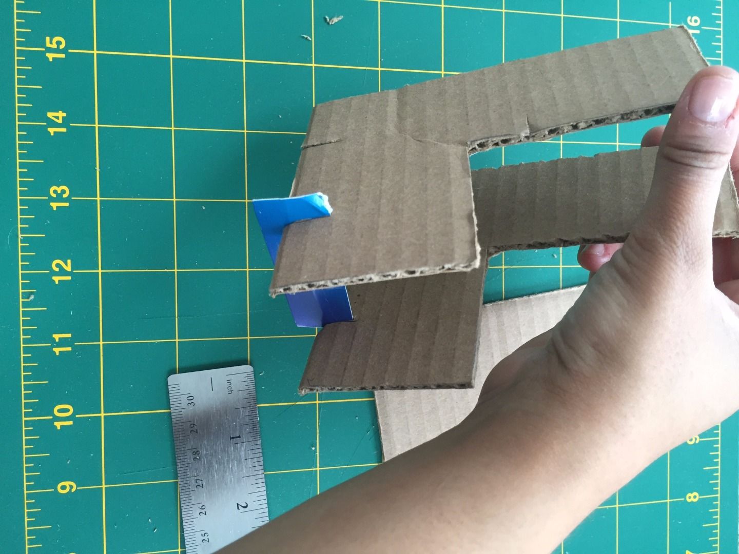 Miniature Cardboard Chairs for a Dollhouse : 9 Steps - Instructables