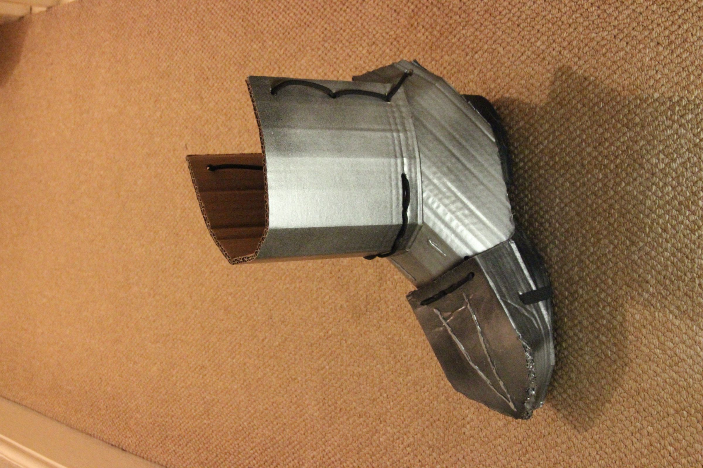 Cardboard Armour for Feet : 10 Steps (with Pictures) - Instructables