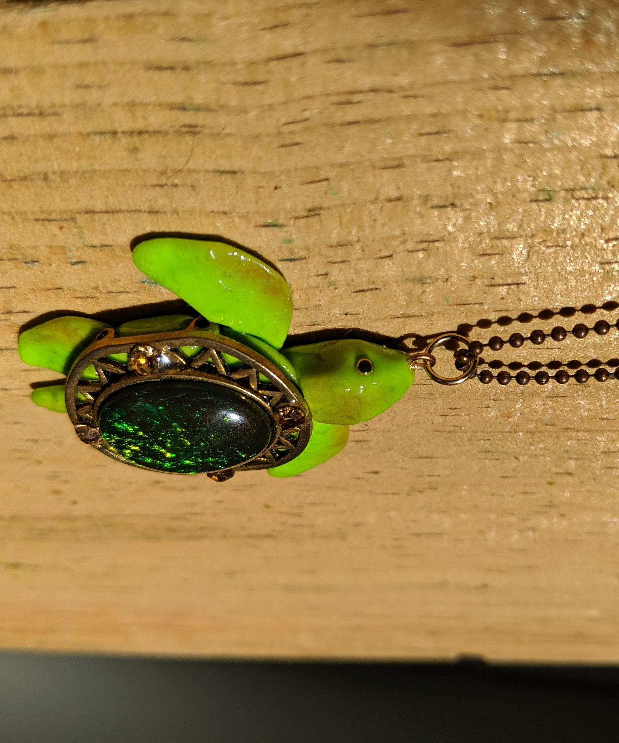 Green Sea Turtle Necklace : 10 Steps (with Pictures) - Instructables