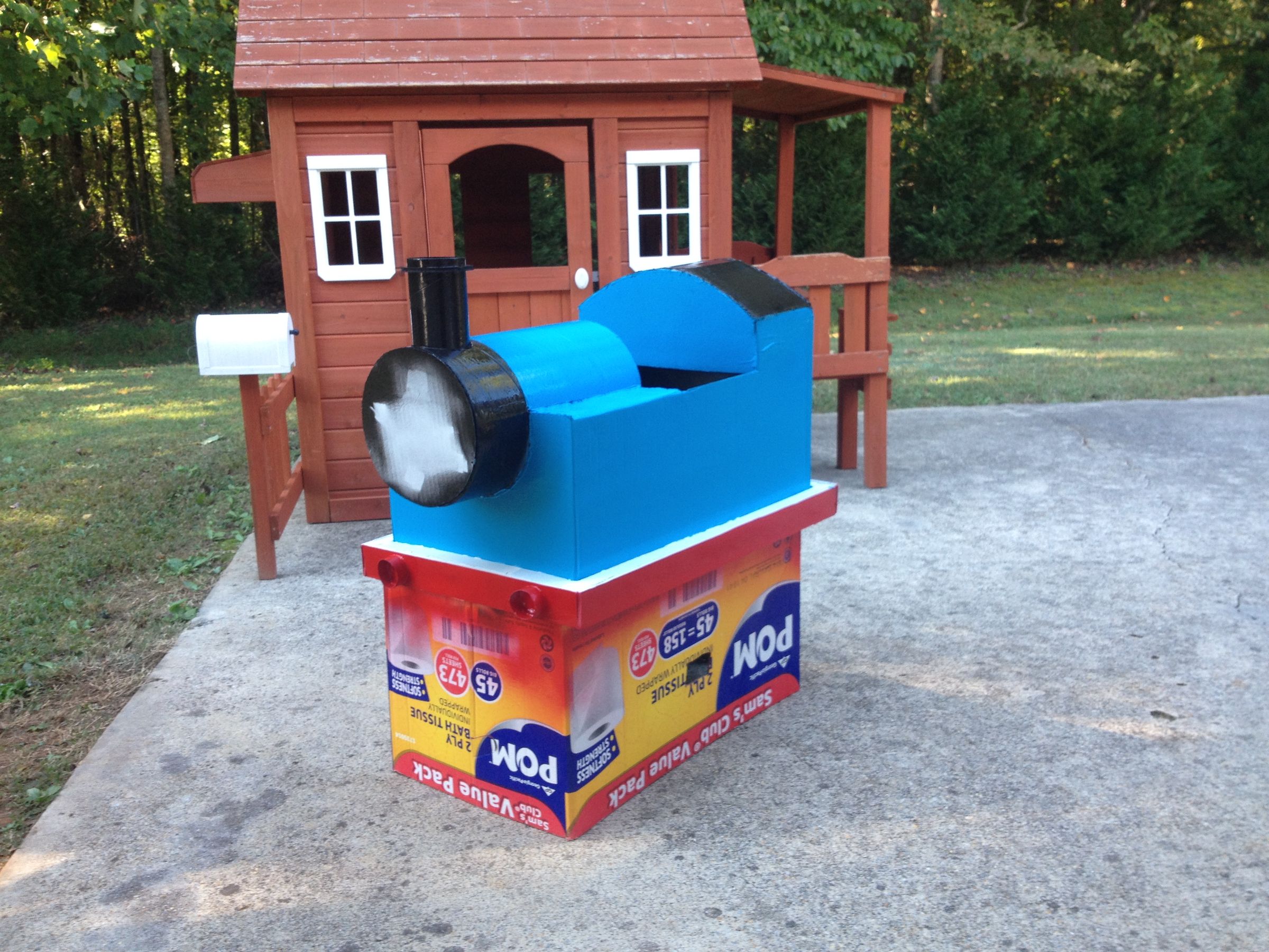 Thomas the Train Costume : 8 Steps (with Pictures) - Instructables