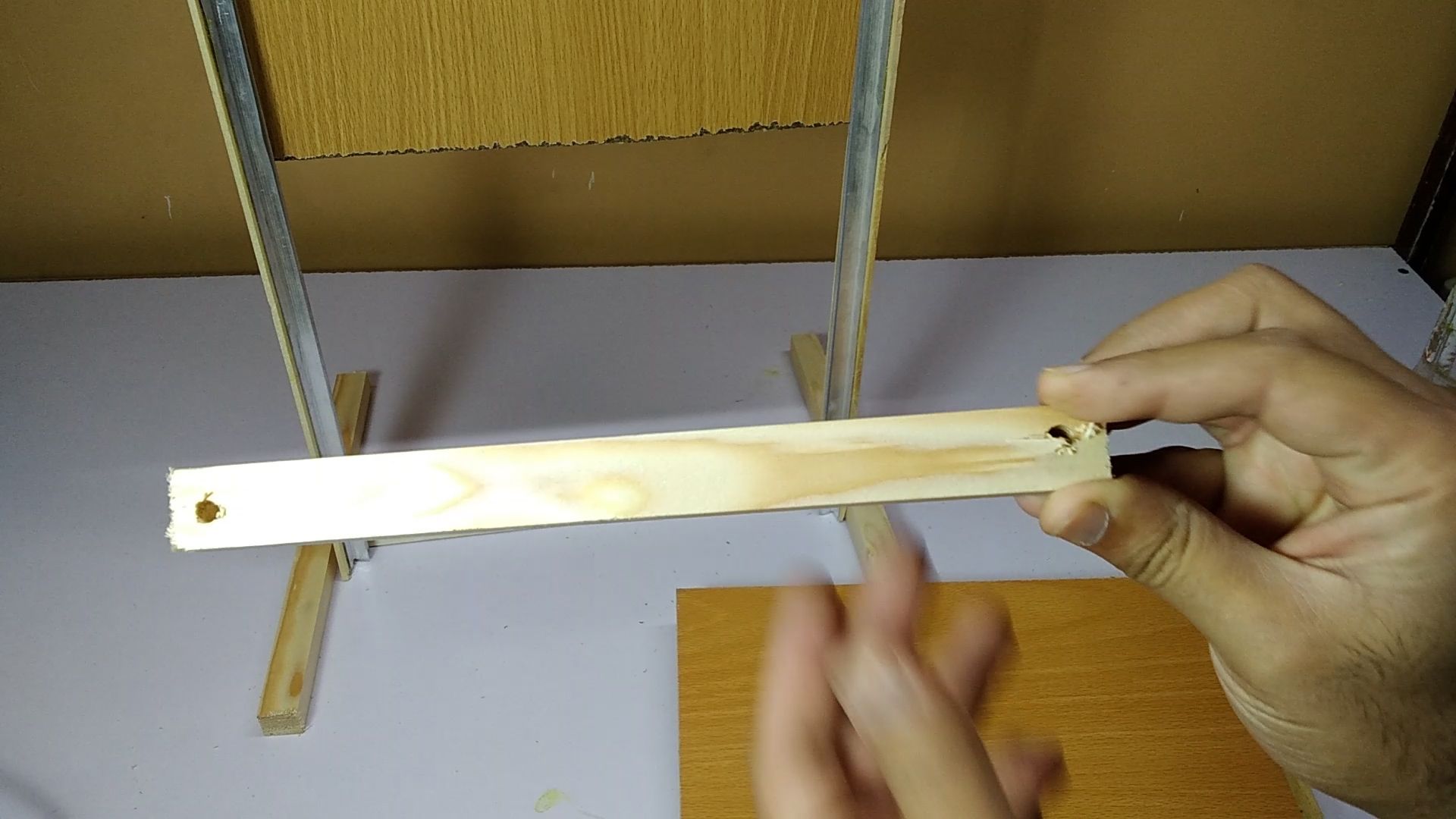 Automatic Chicken Door - Chicken Coop Door : 5 Steps - Instructables