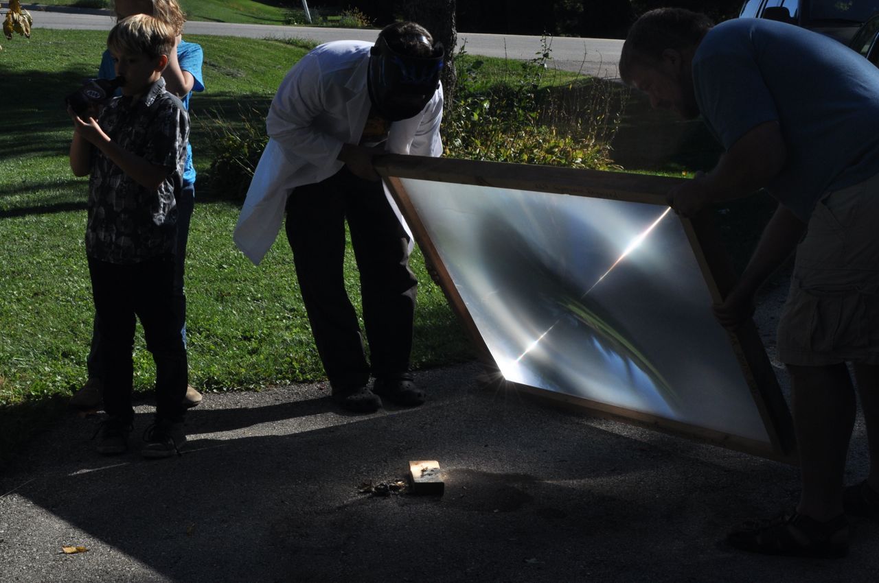 Solar Death Ray (TV Fresnel Lens) (with Pictures) - Instructables