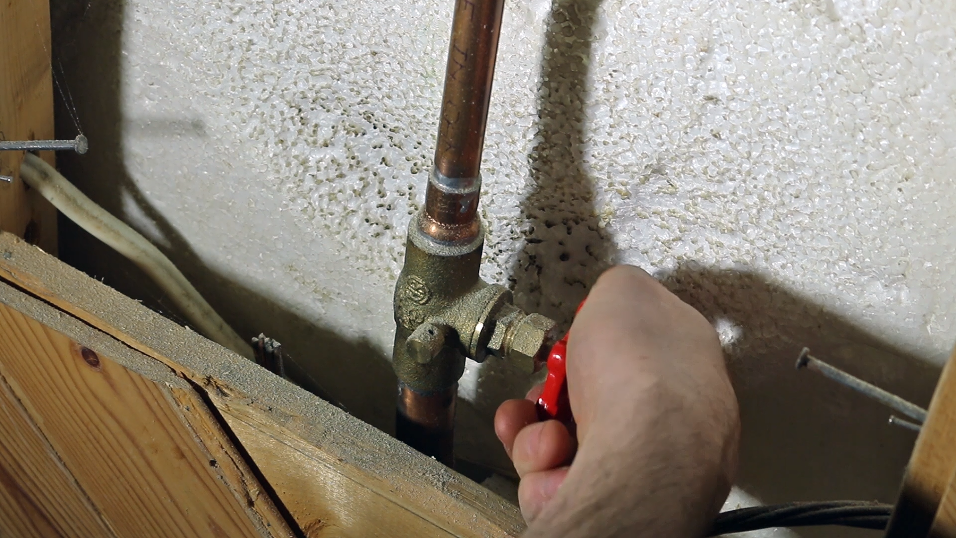 How to Fix a Pinhole With Plumbing Solder : 3 Steps - Instructables