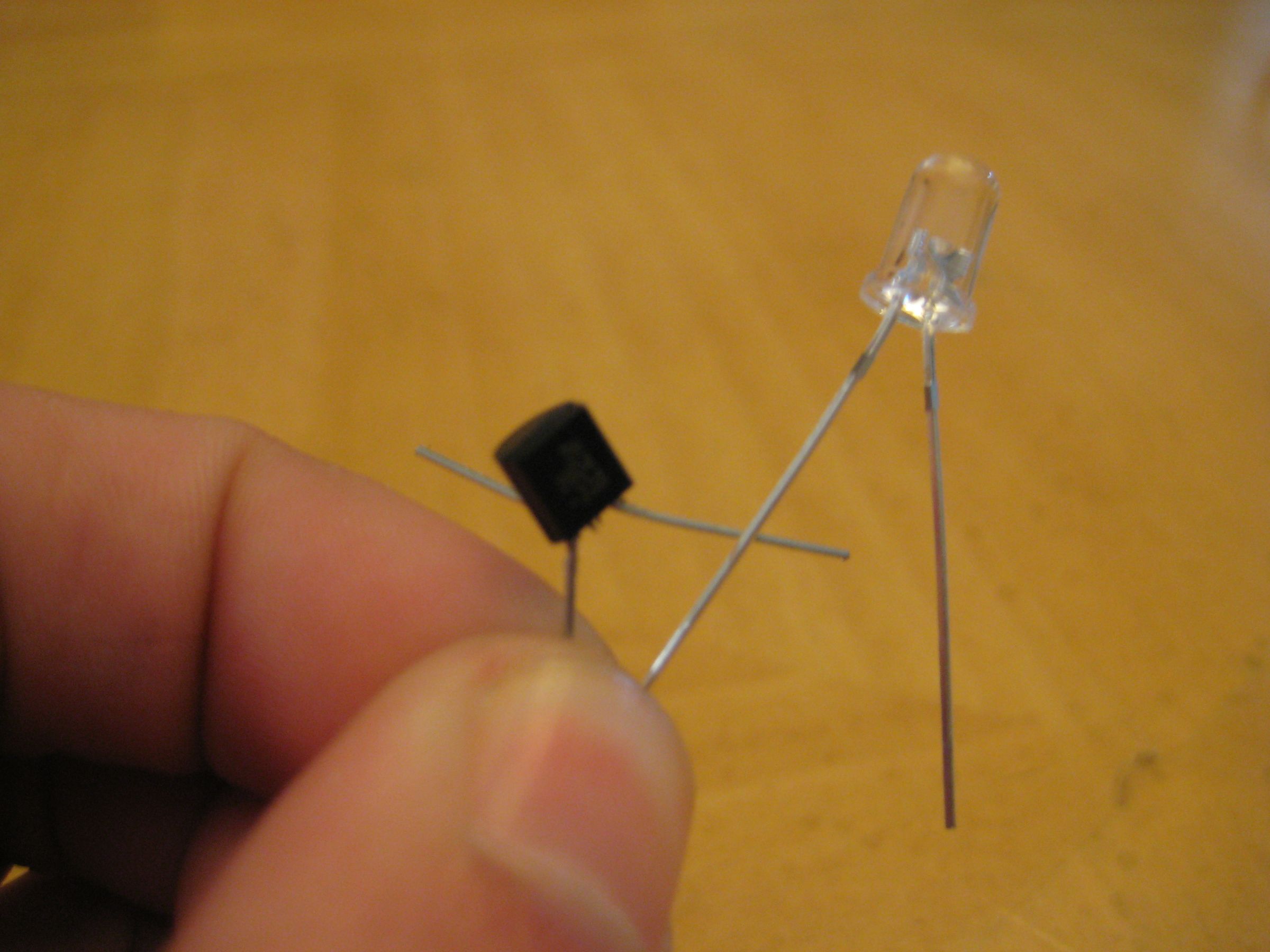 Make a Joule Thief : 4 Steps (with Pictures) - Instructables