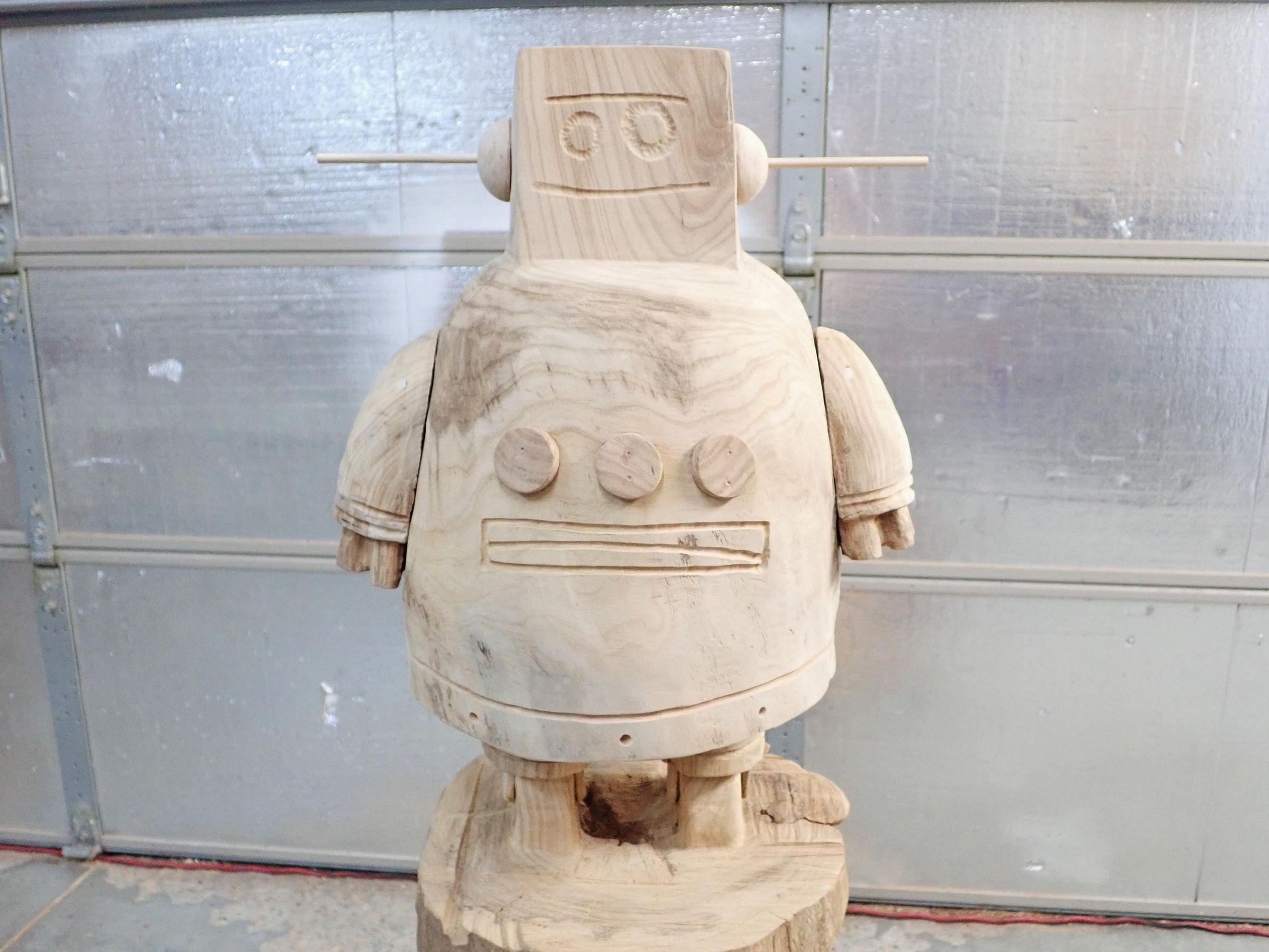 Carved Wood Instructables Robot : 16 Steps (with Pictures) - Instructables