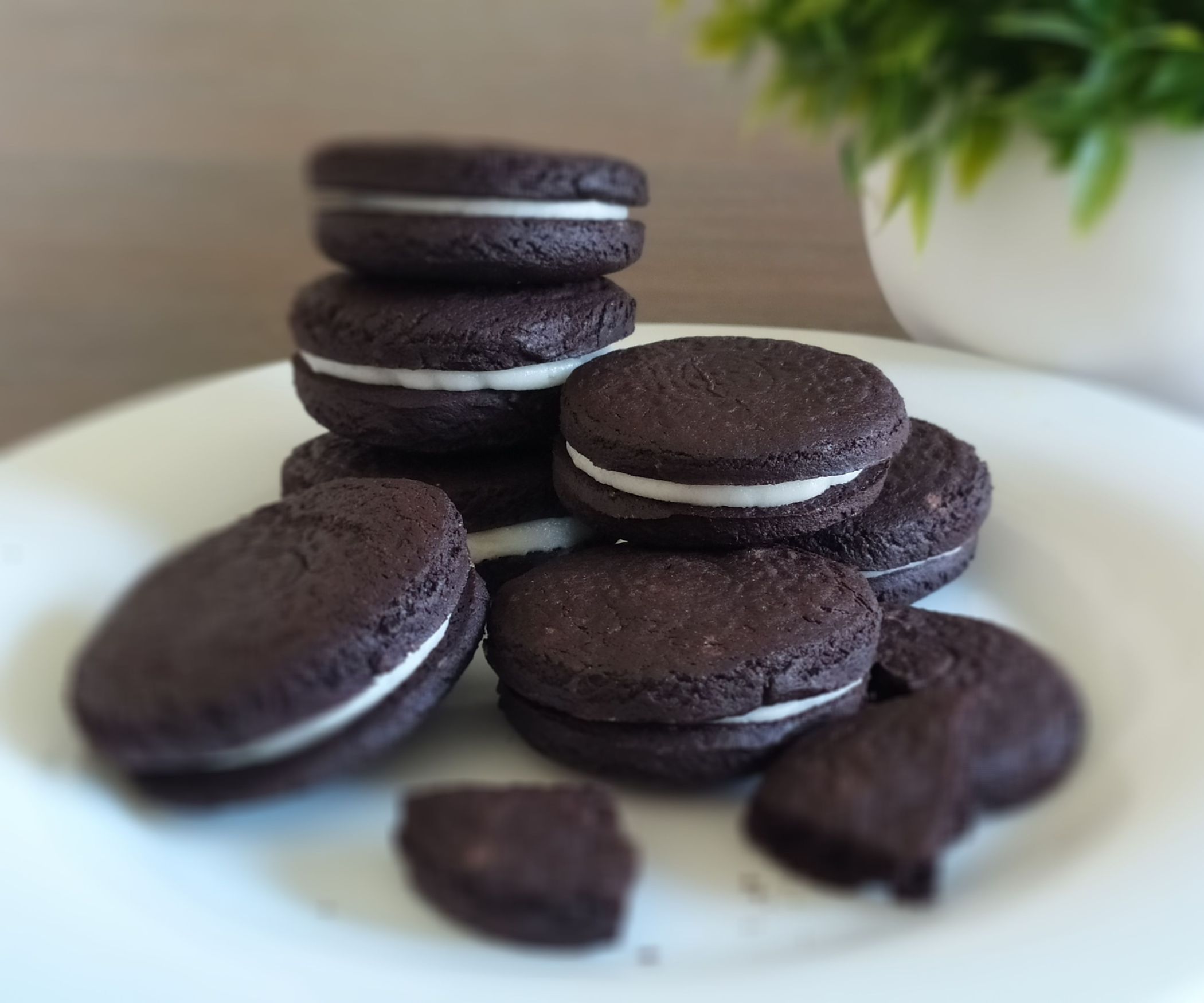 Oreo Cookies COPYCAT Recipe : 9 Steps (with Pictures) - Instructables