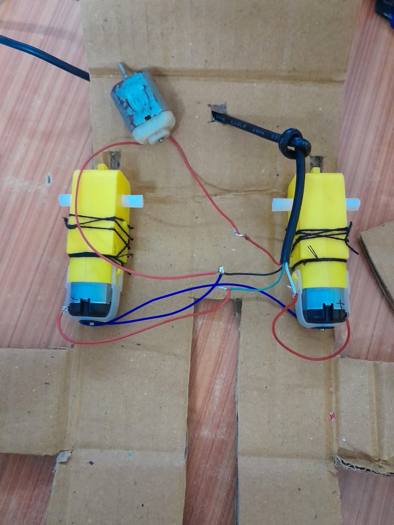 Cardboard Arduino Bots Player Vs A I Challenge Udemie