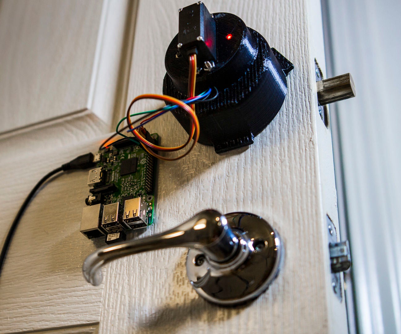 Raspberry Pi Smart Phone Connected Door Lock : 3 Steps - Instructables