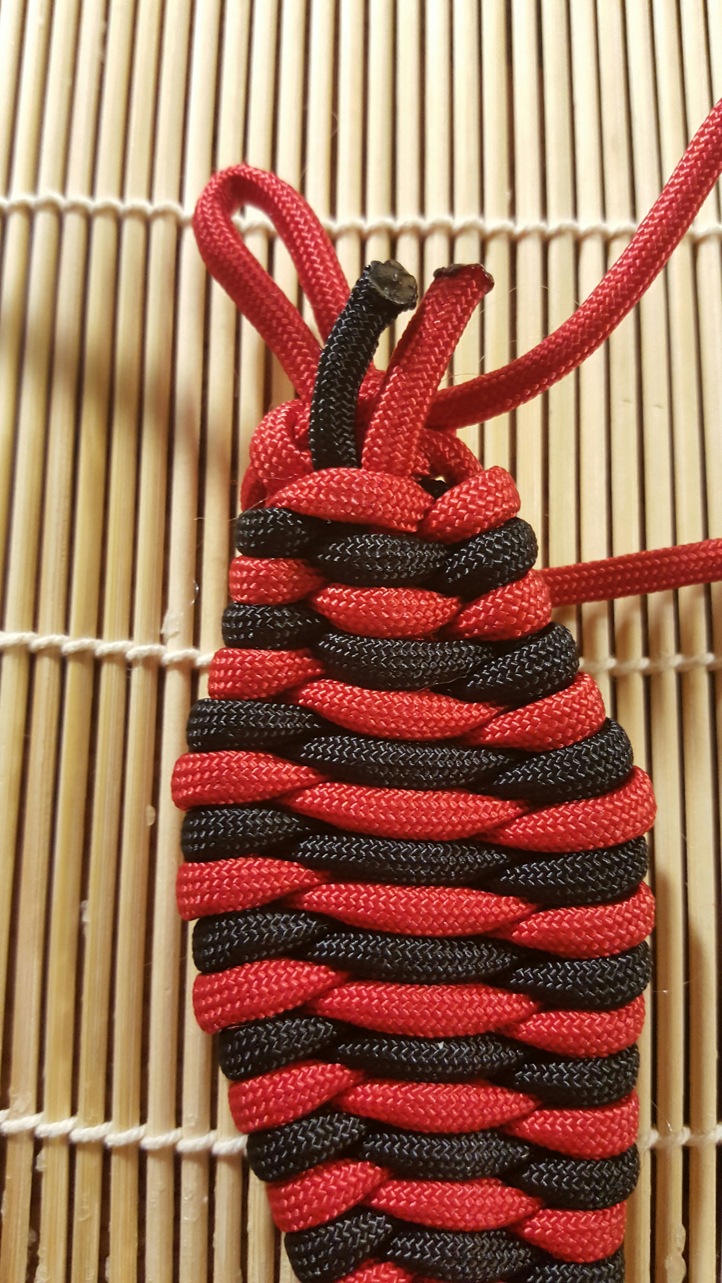 Paracord Snake : 10 Steps (with Pictures) - Instructables