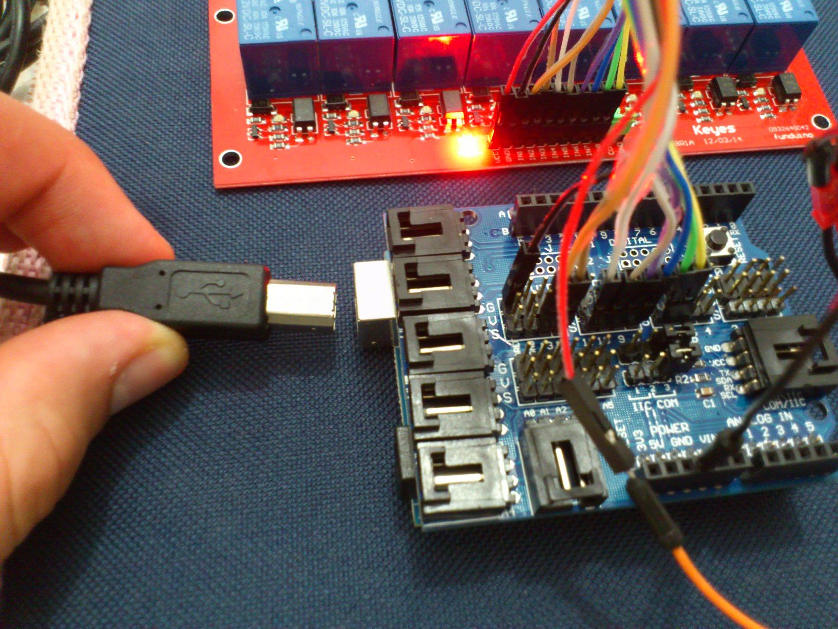 Larson Scanner With Relay Module : 4 Steps (with Pictures) - Instructables