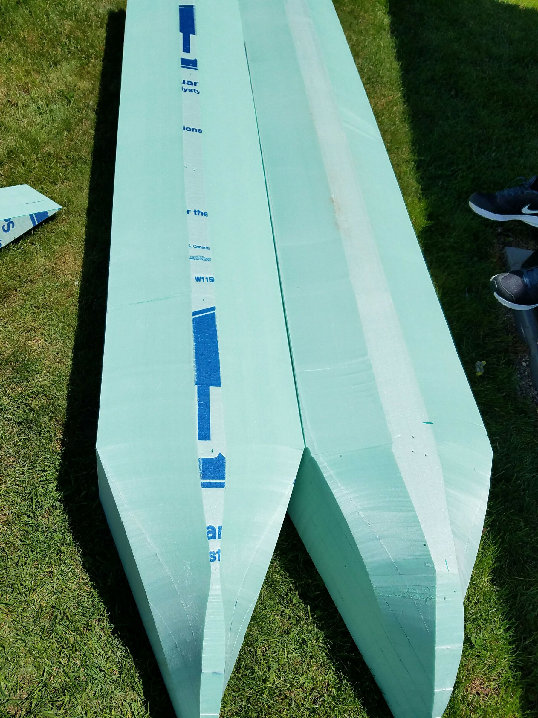 Pontoon Boat Picnic Table : 8 Steps (with Pictures) - Instructables