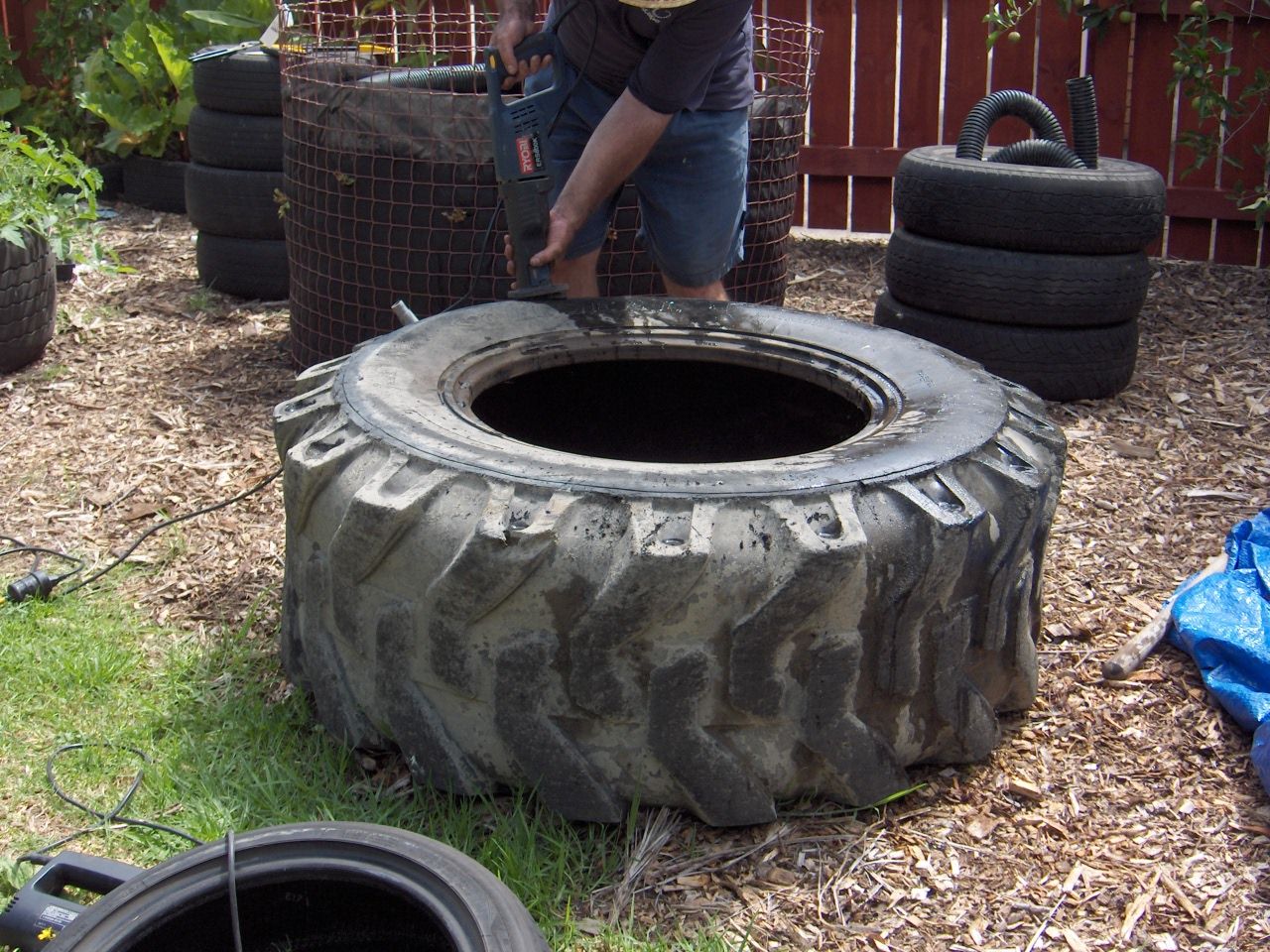 Fish Pond From Tractor (or Car) Tires : 9 Steps (with Pictures ...