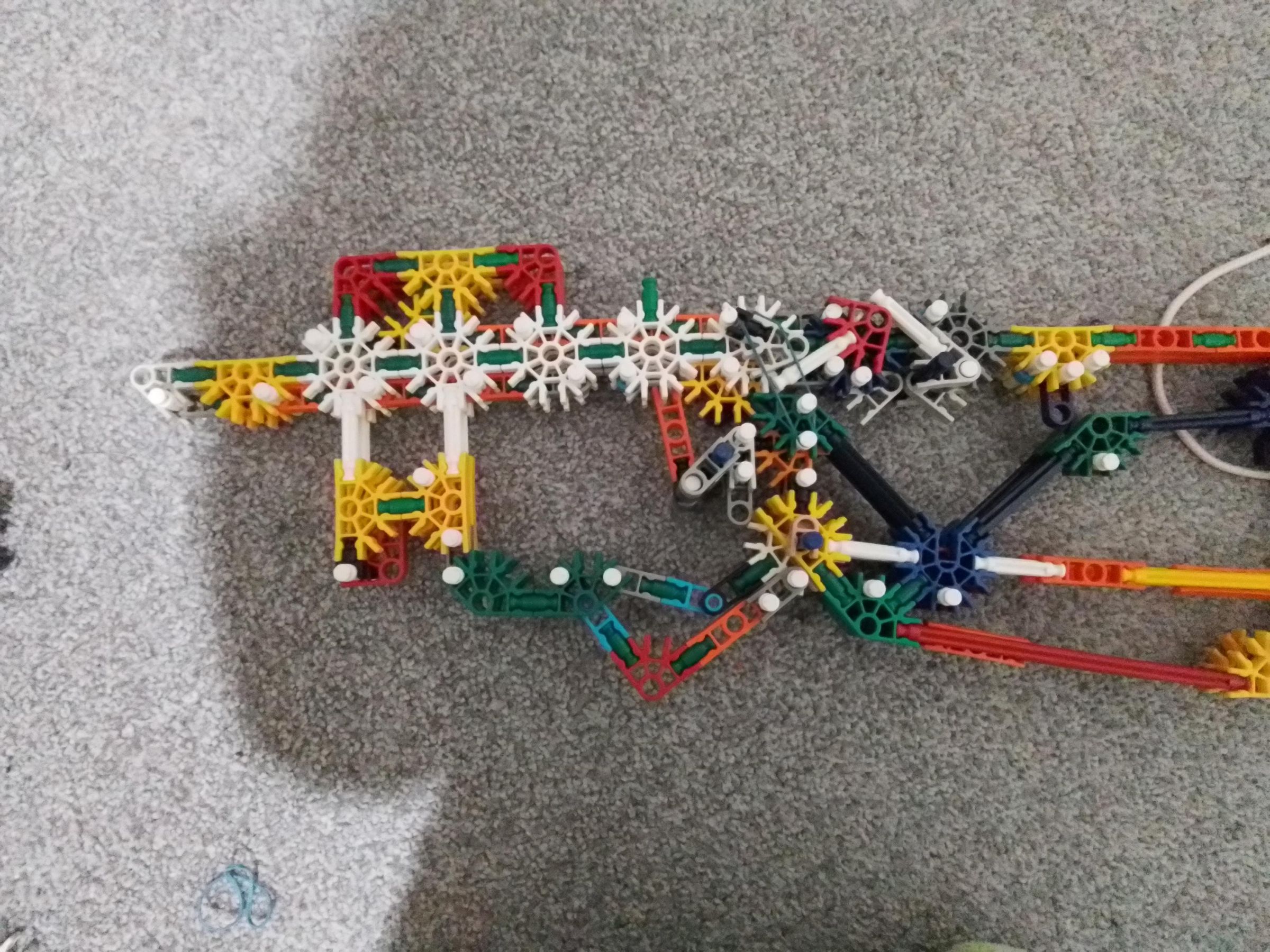 Knex FN P90 : 11 Steps - Instructables