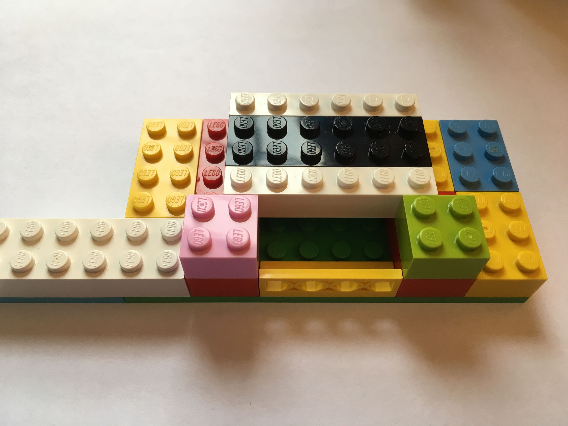 Lego IPhone Stand : 9 Steps - Instructables