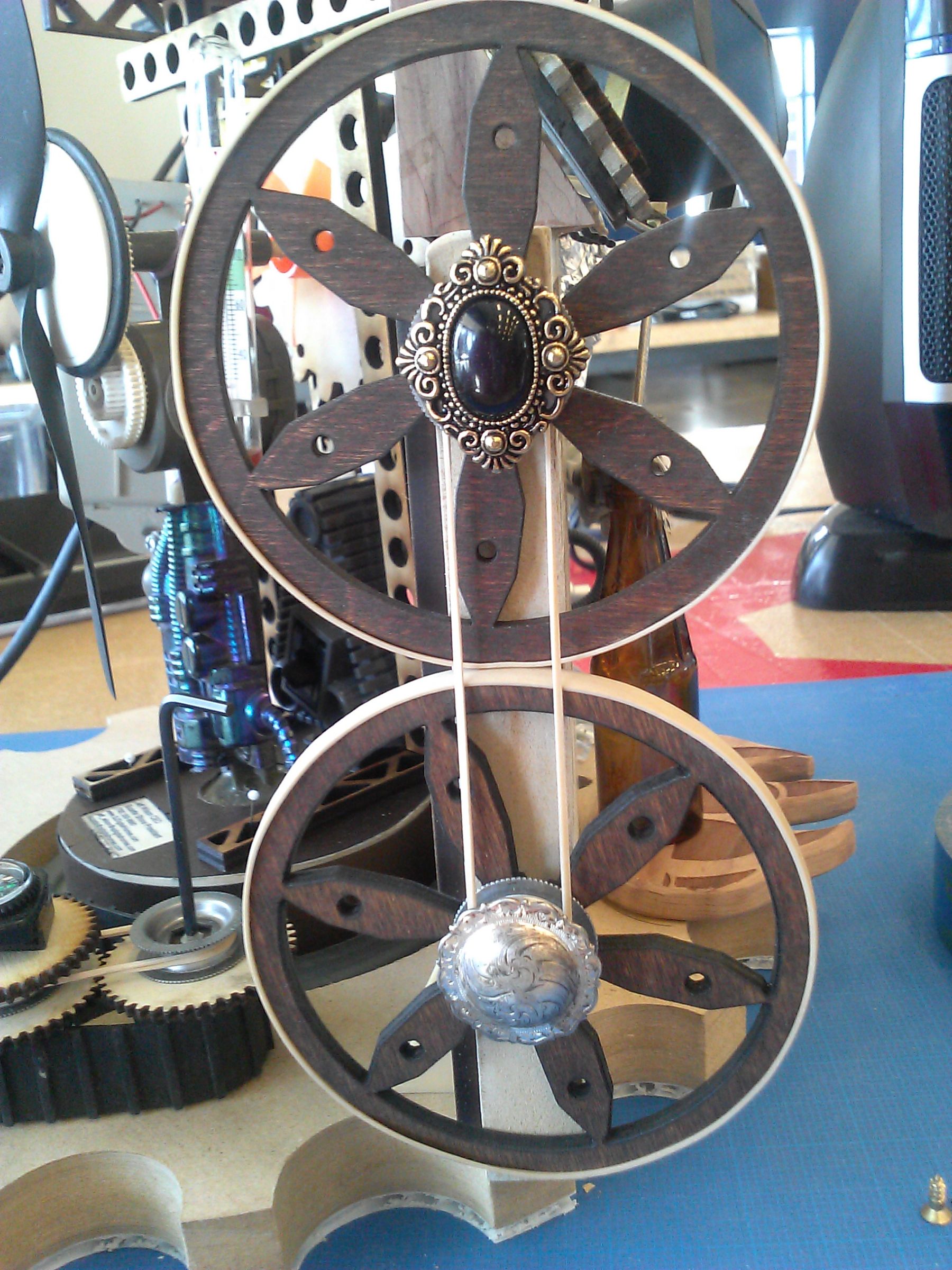 Building an 'Interocitor'-An Alien Communication Device Steampunk ...