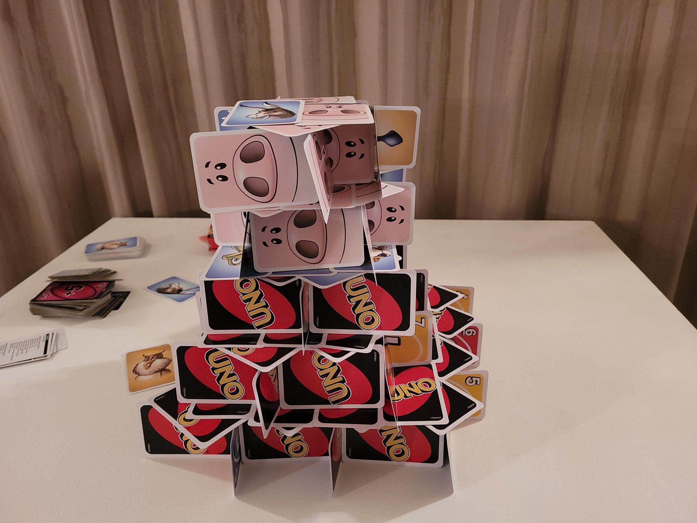 Card Stacking - Crazy Strong! : 5 Steps (with Pictures) - Instructables