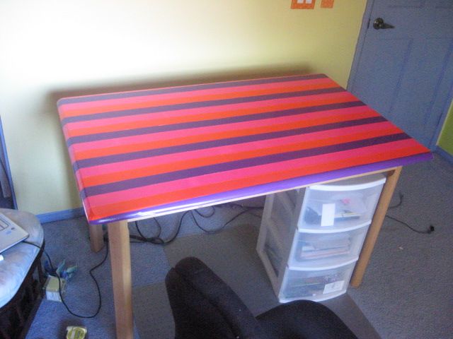Cover a Plain, Boring Desk With No Other Than... Duct Tape! : 7 Steps ...