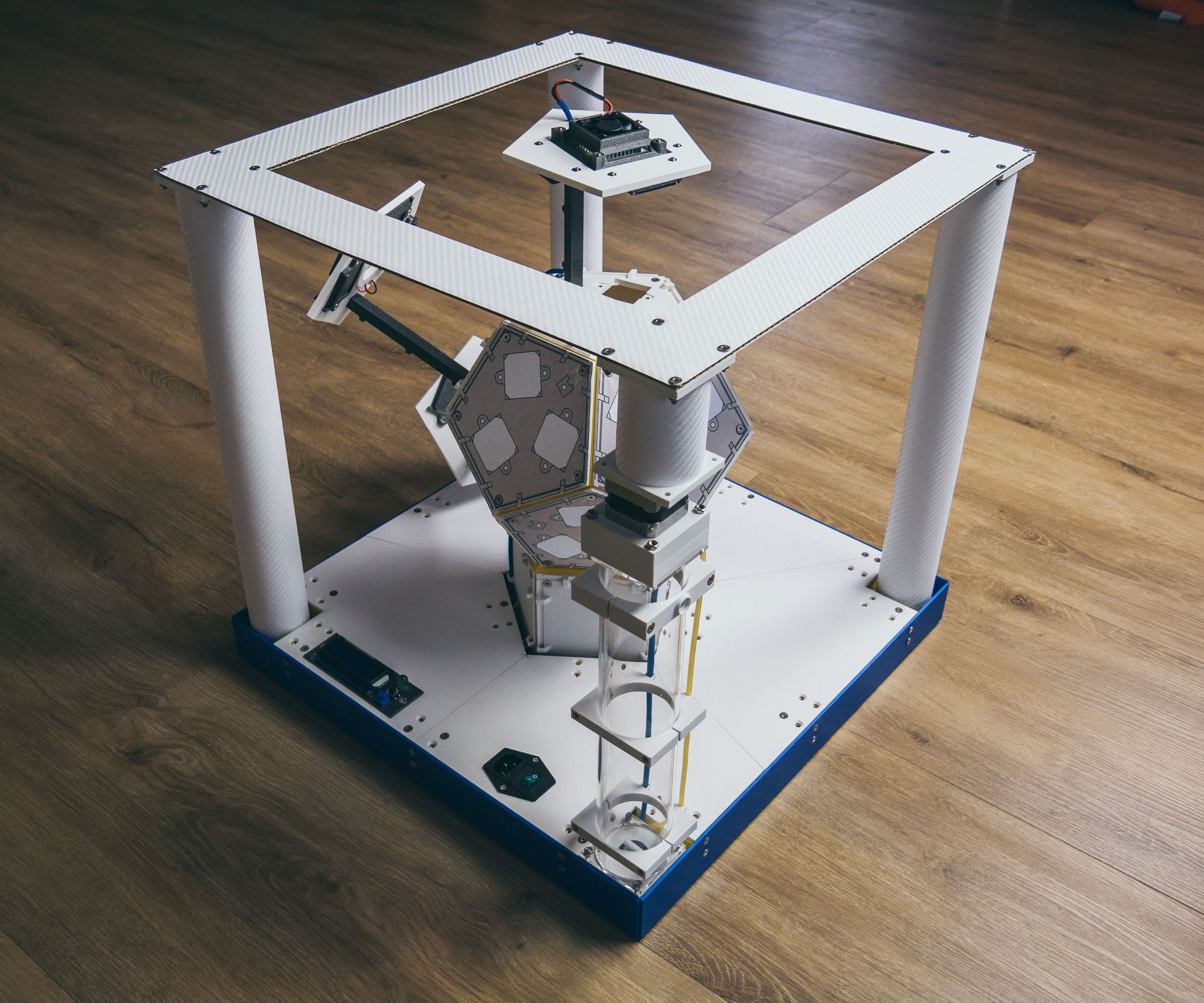 How to Create a 50cm Cube With All Necessary Features and Use 3 ...