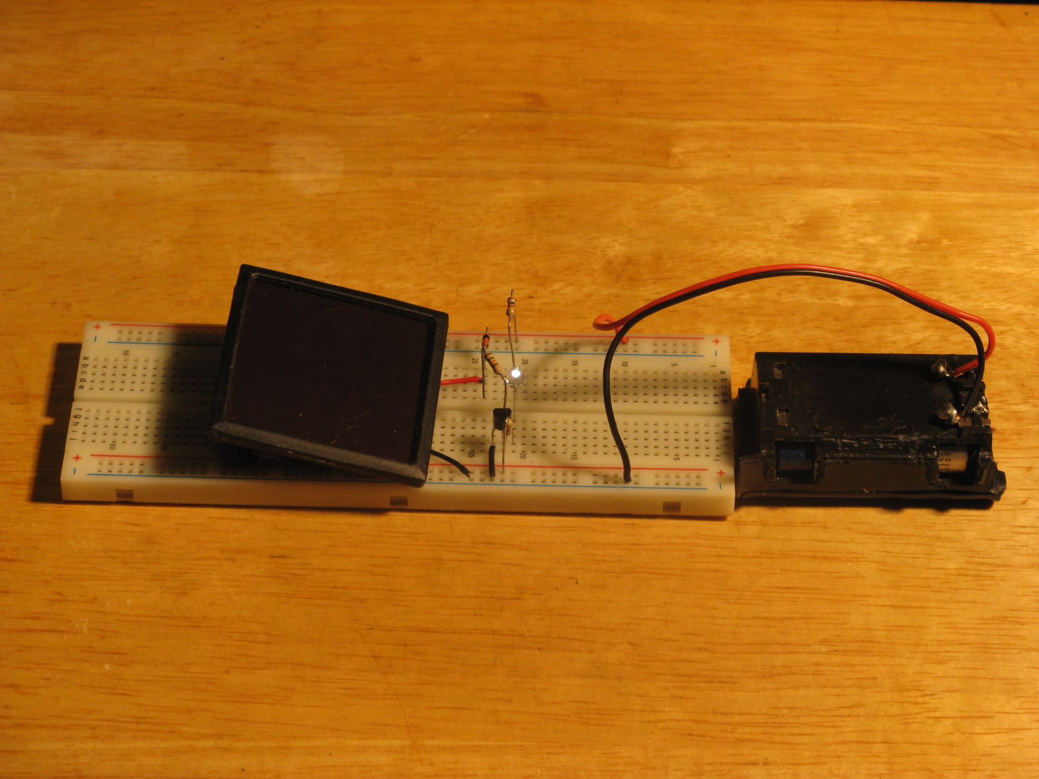 Simple Solar Circuits : 11 Steps (with Pictures) - Instructables