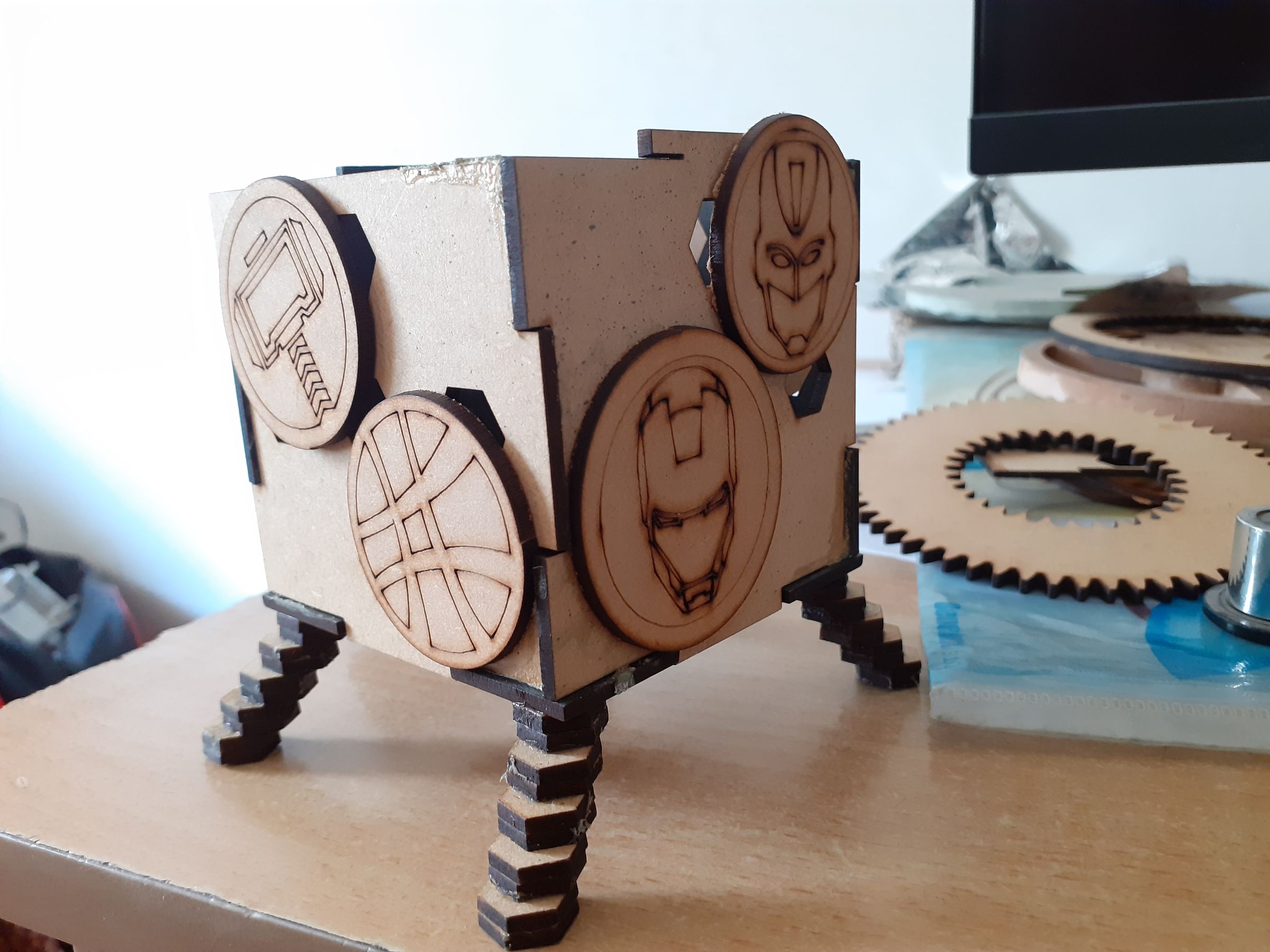 Avenger Multipurpose Desk Box : 4 Steps (with Pictures) - Instructables
